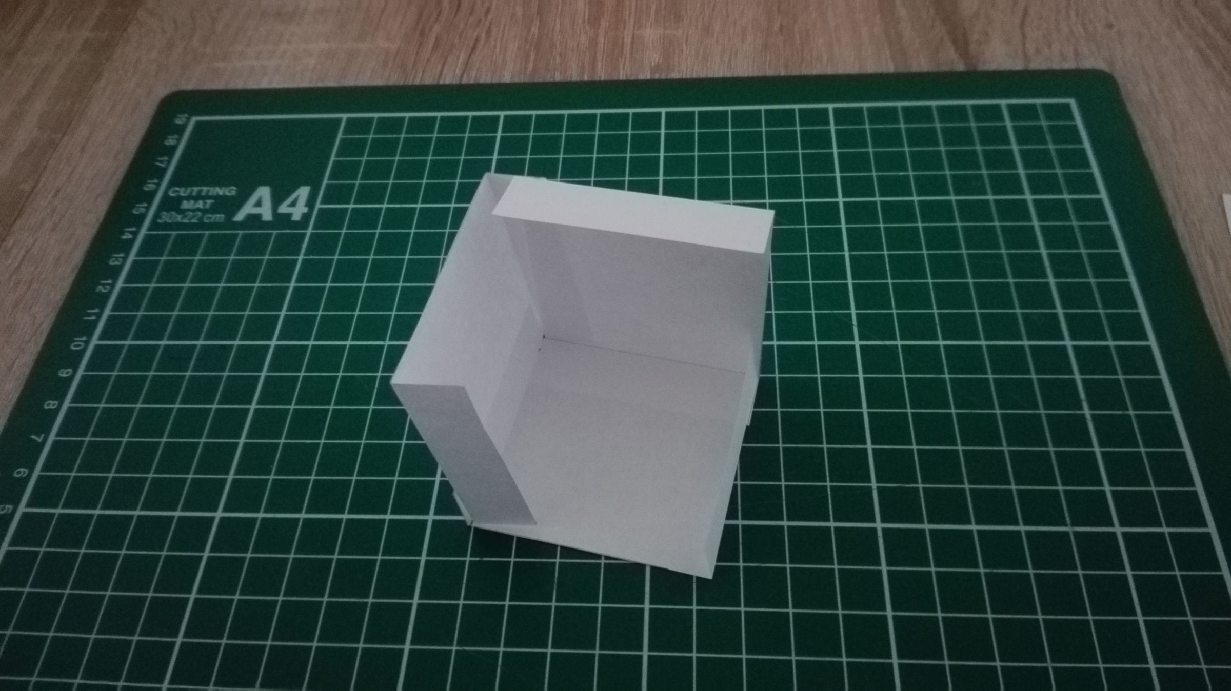 Paper Cube Light : 8 Steps (with Pictures) - Instructables