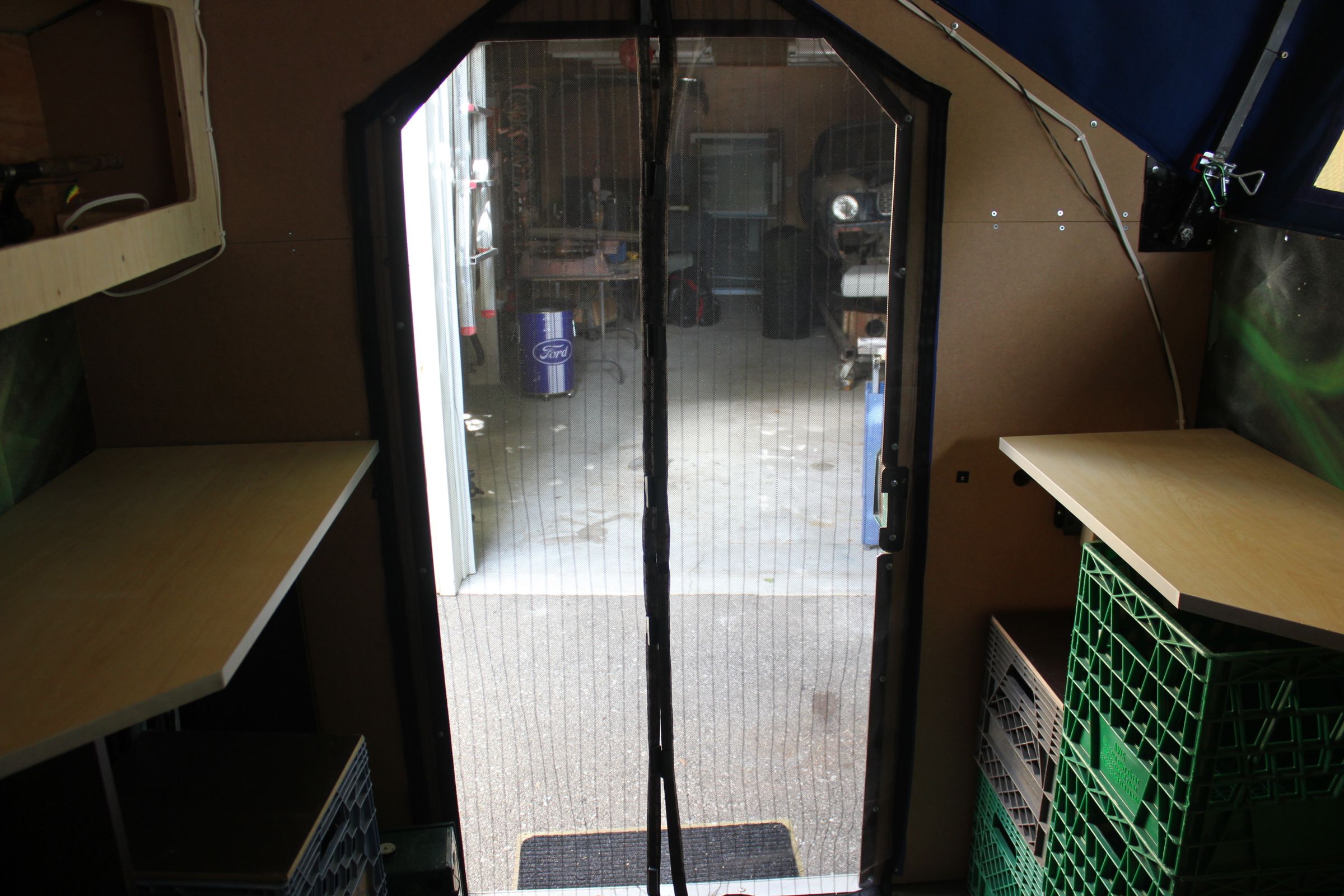 Tiny Dumpster House Trailer : 7 Steps (with Pictures) - Instructables