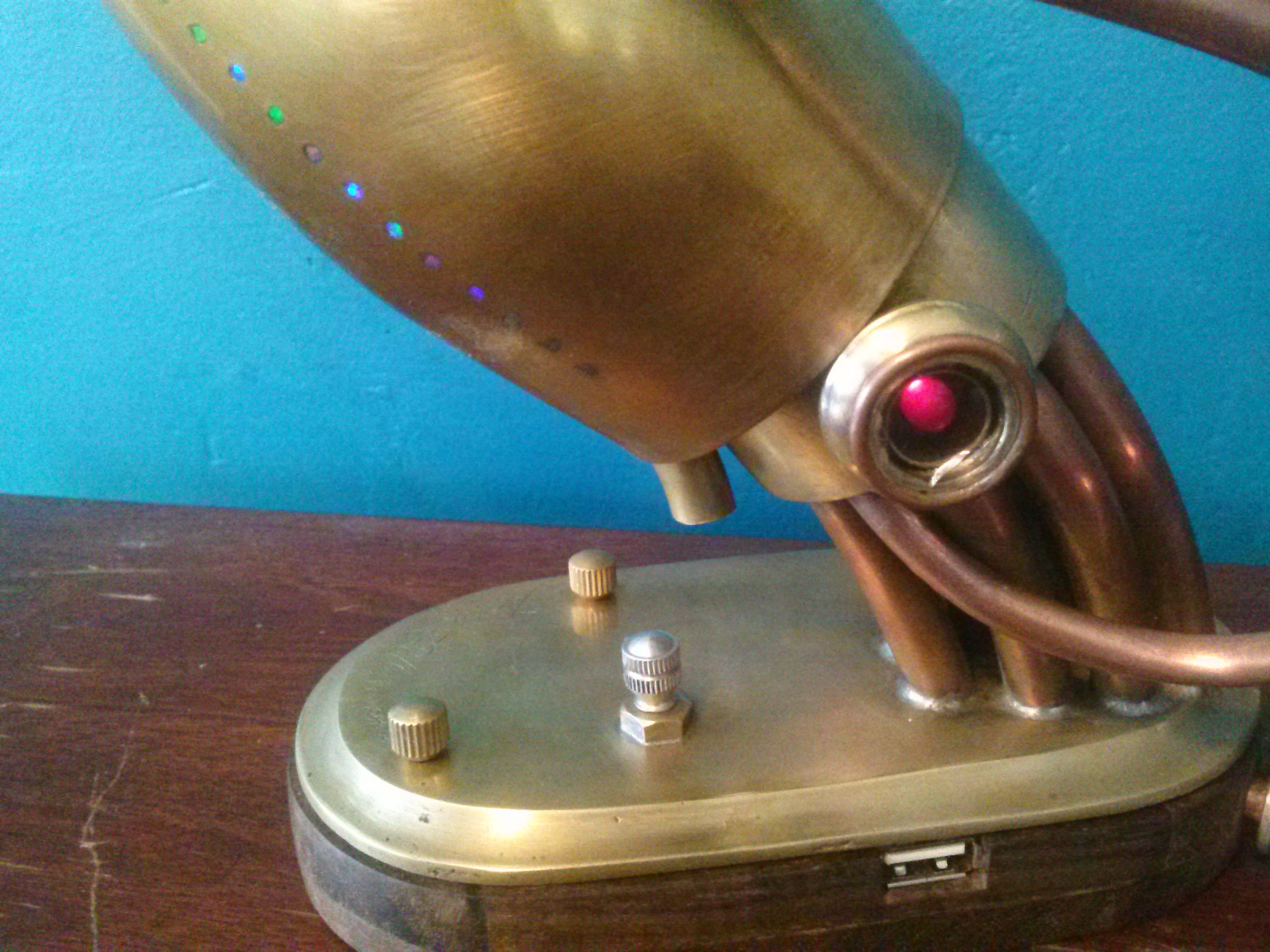 Fiber Optic Steampunk Squid Lamp : 8 Steps (with Pictures) - Instructables