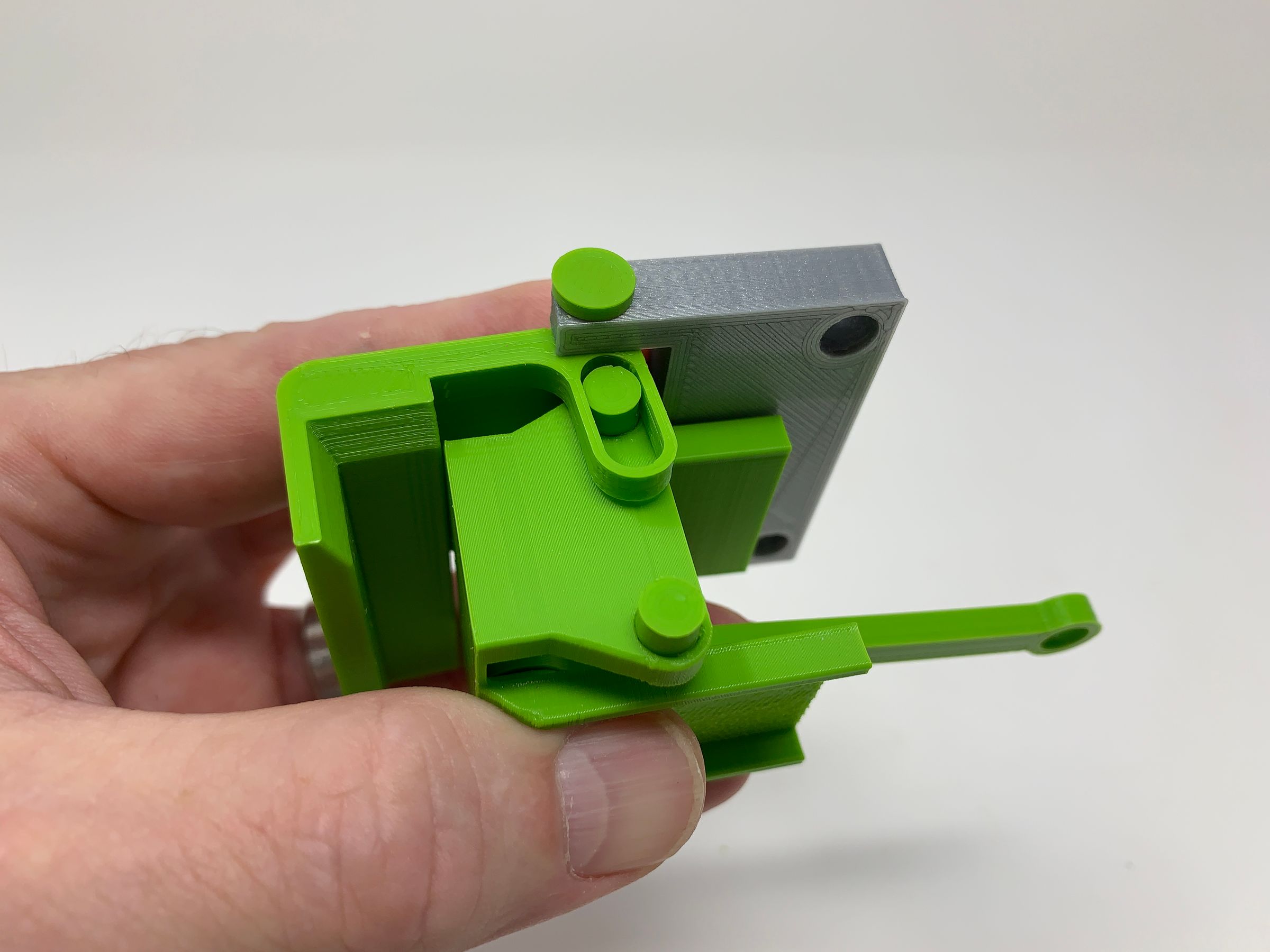 Pink and Green Domino Machine II : 5 Steps (with Pictures) - Instructables