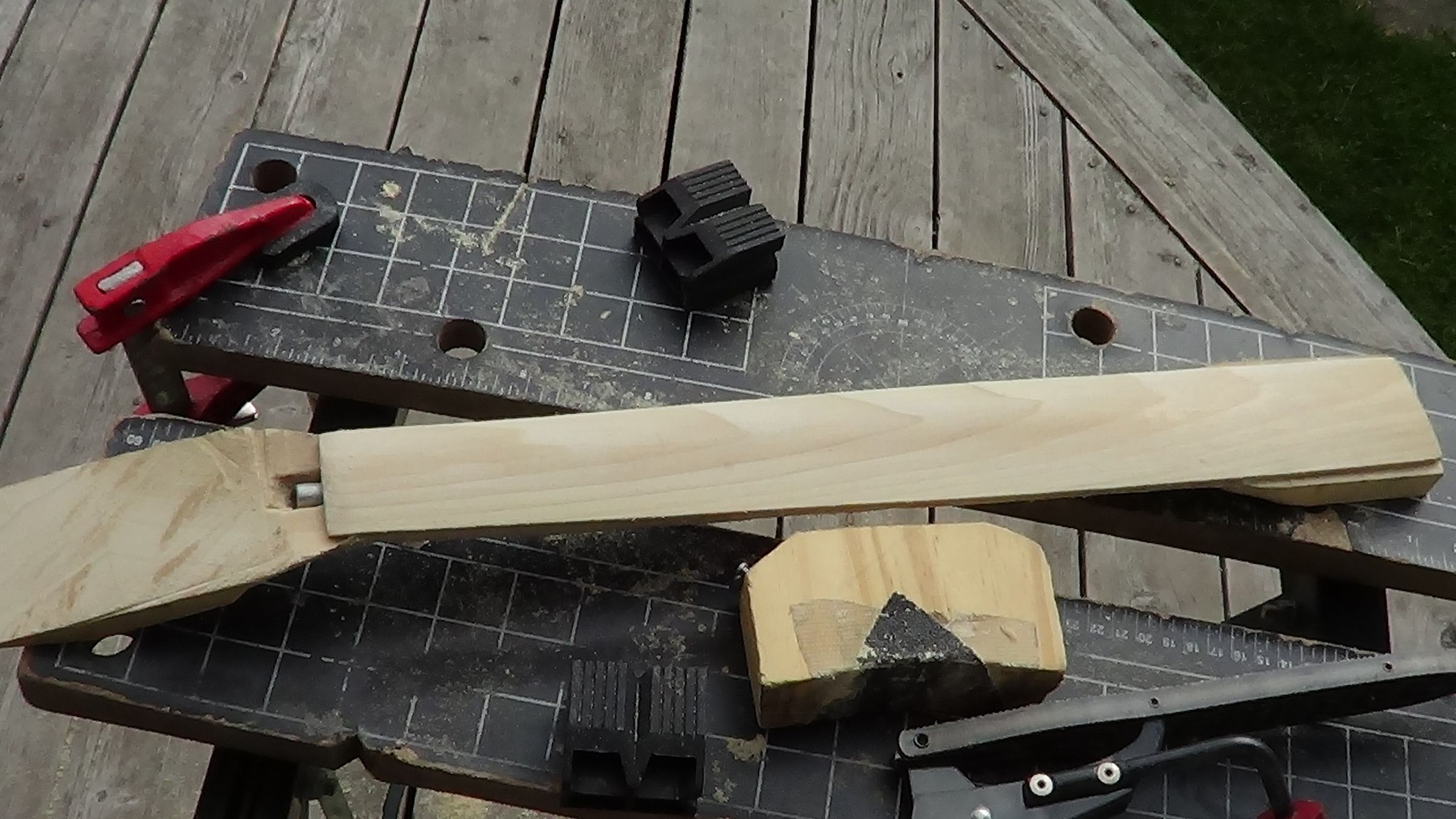Handcrafting a Fretless Guitar Neck : 6 Steps - Instructables