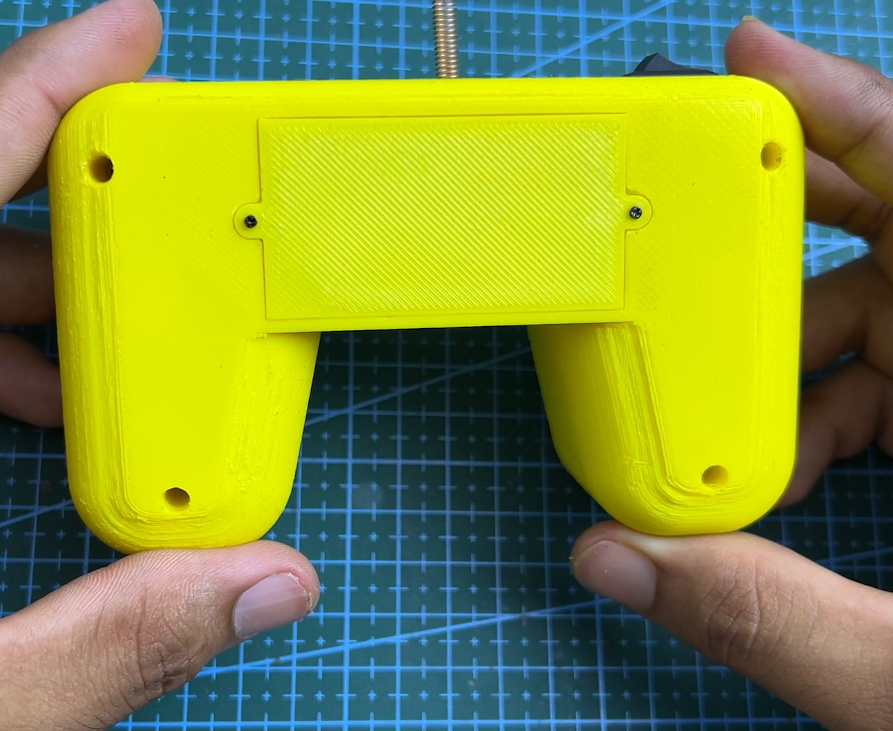 4x2 Channel Remote Controller | RC Transmitter and Receiver : 14 Steps ...