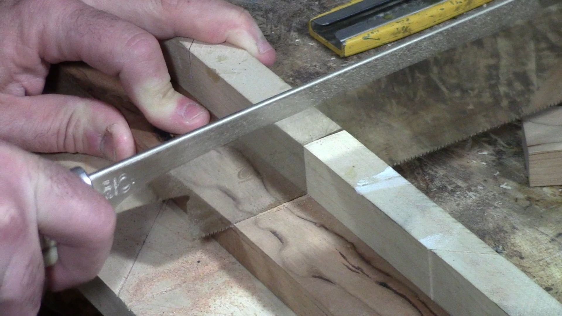90° Magnetic Hand Saw Guide : 12 Steps (with Pictures) - Instructables