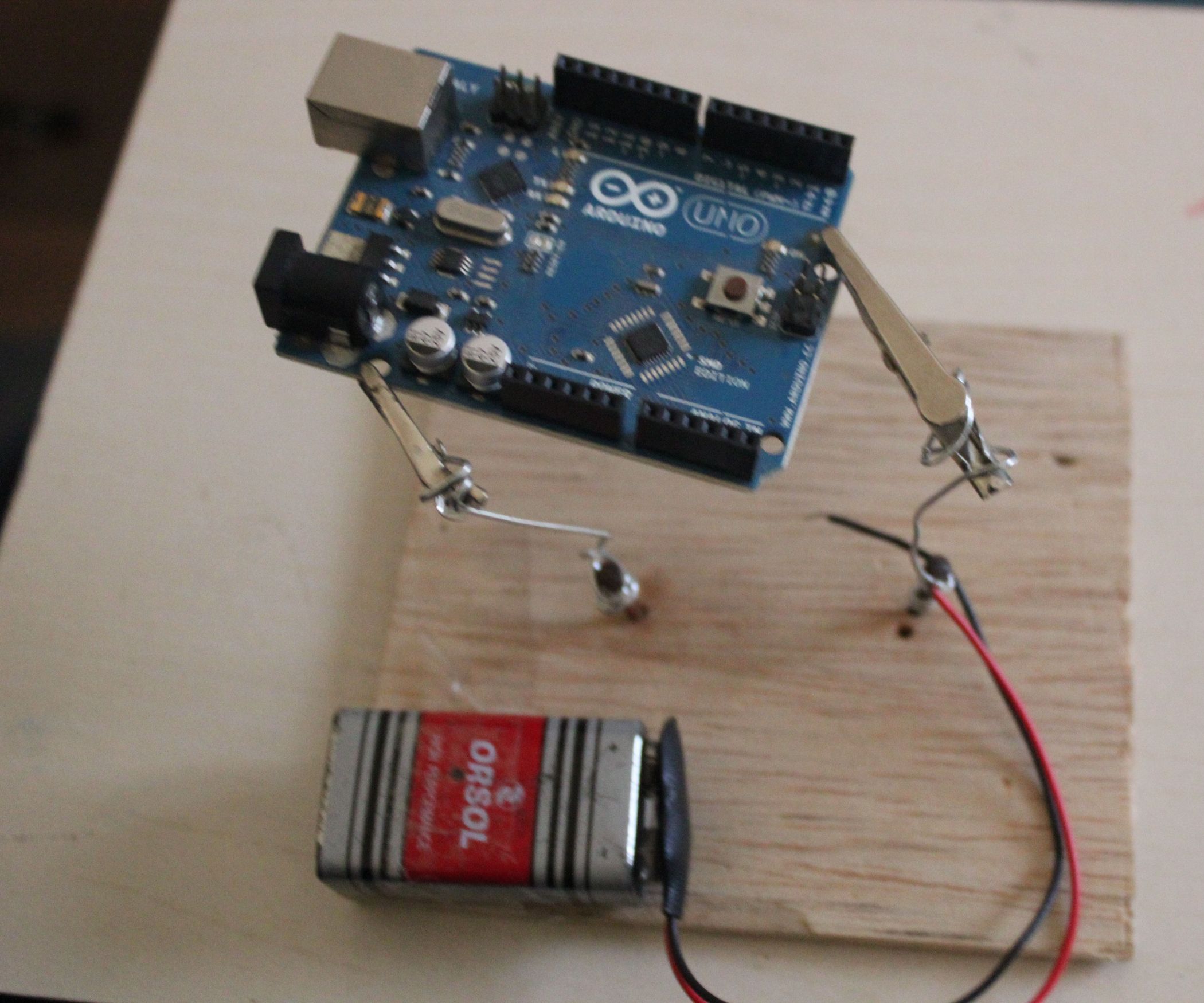 Electronic Helping Hand : 7 Steps (with Pictures) - Instructables