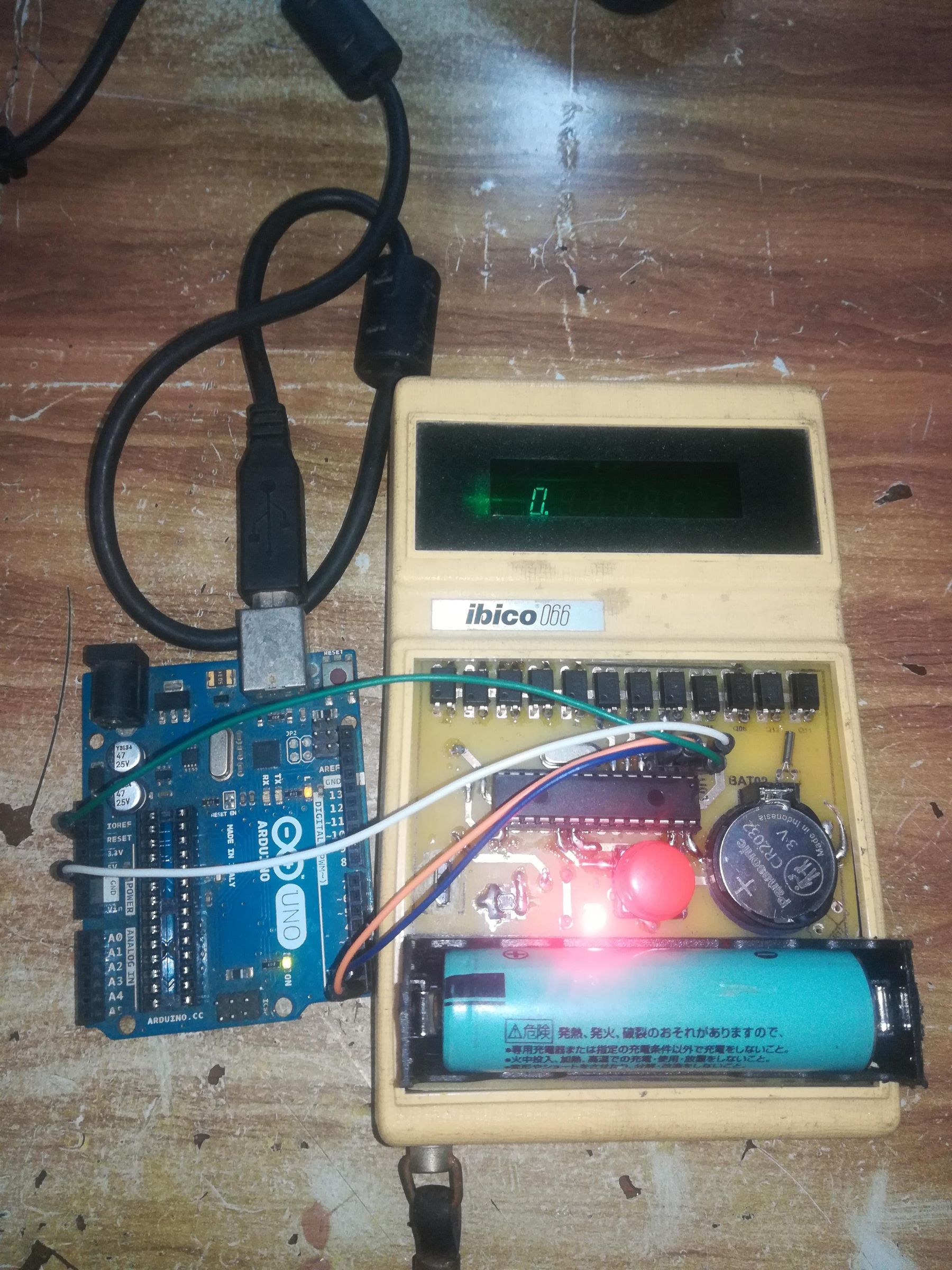 Turn a VFD 1970s Calculator Into a Digital Clock : 20 Steps (with ...