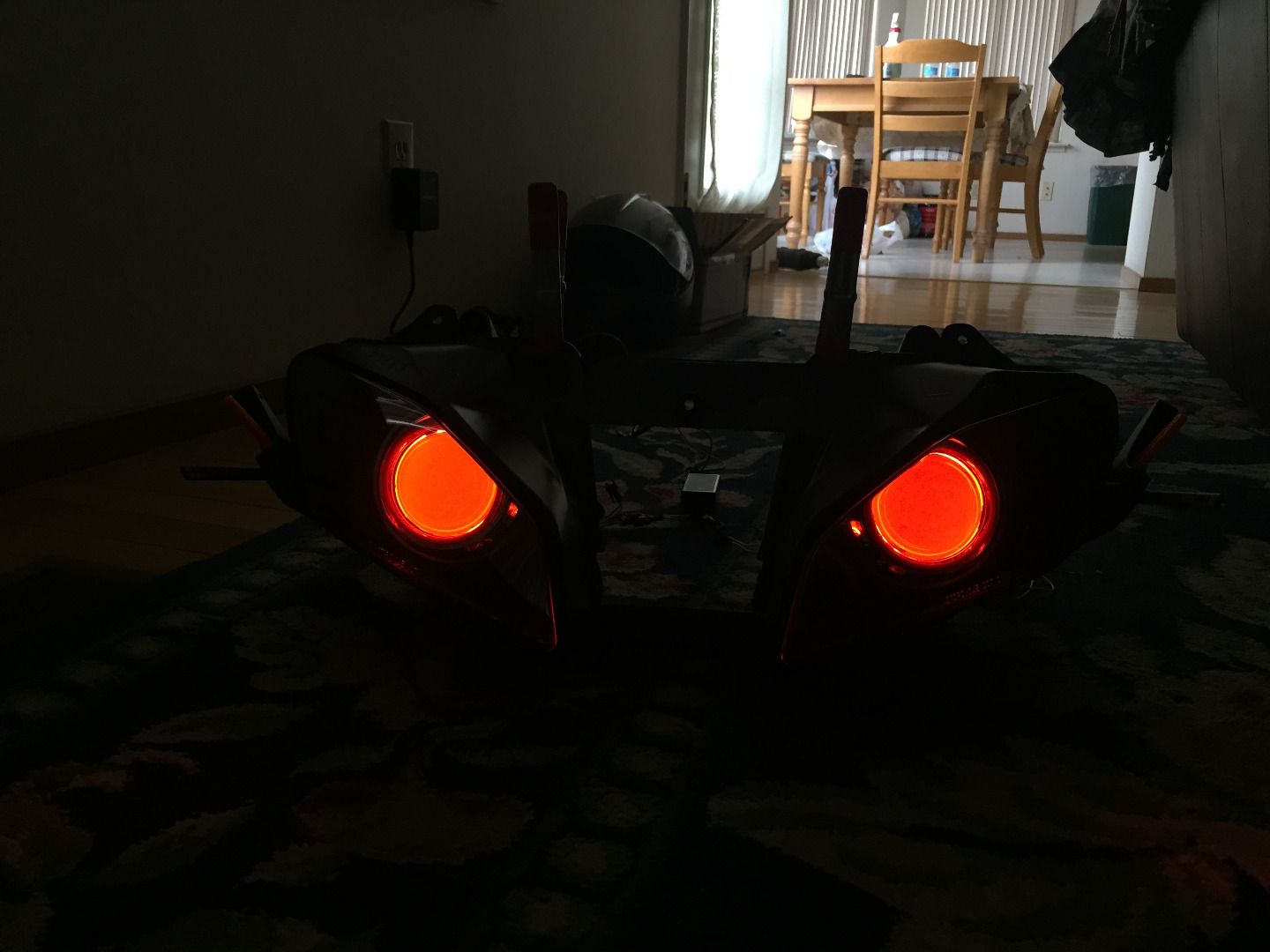 Yamaha R6 Halo Headlight Mod : 4 Steps - Instructables