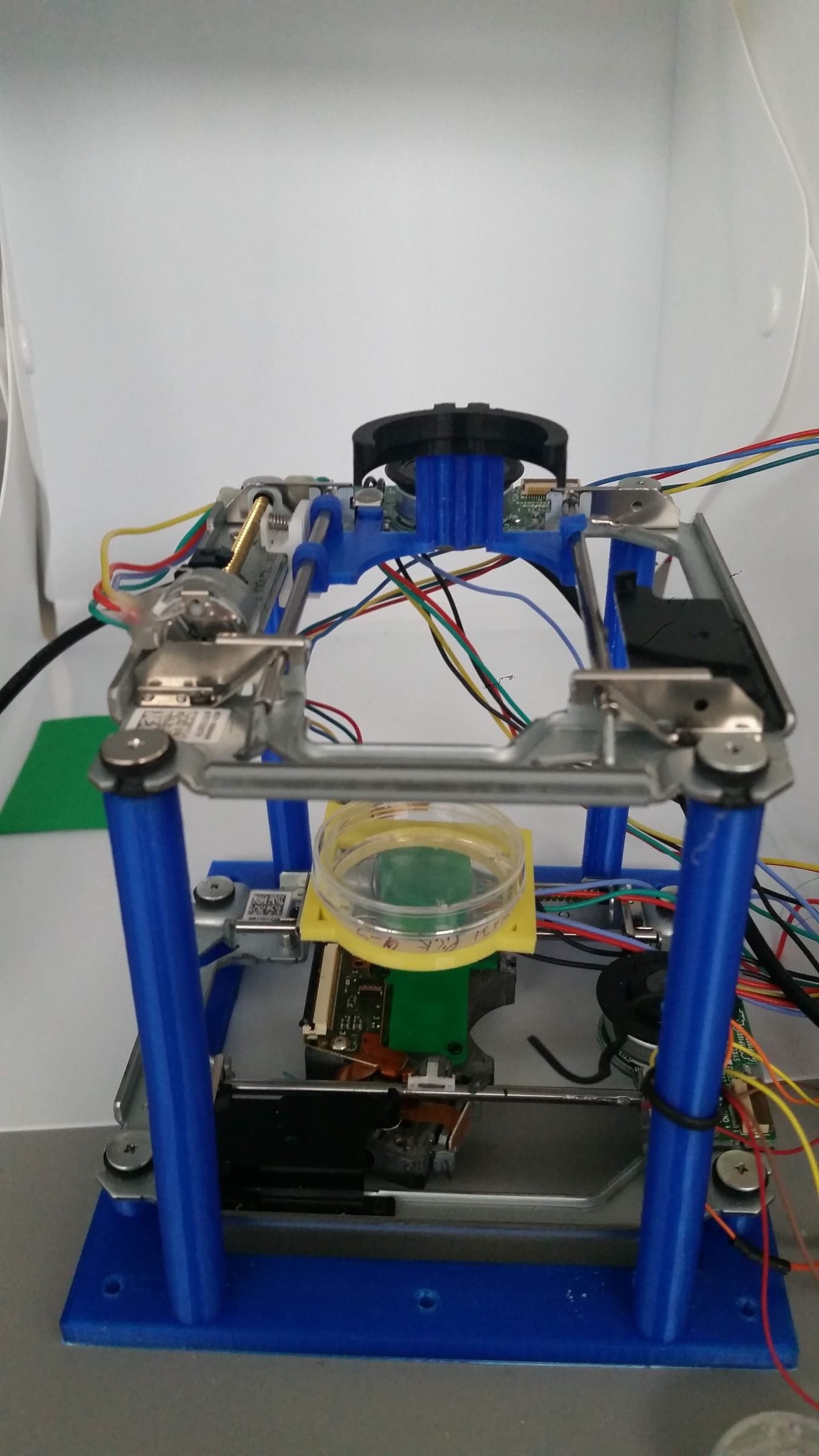 LadyBug: a Motorized Microscope and 3D Scanner for Very Small Things ...