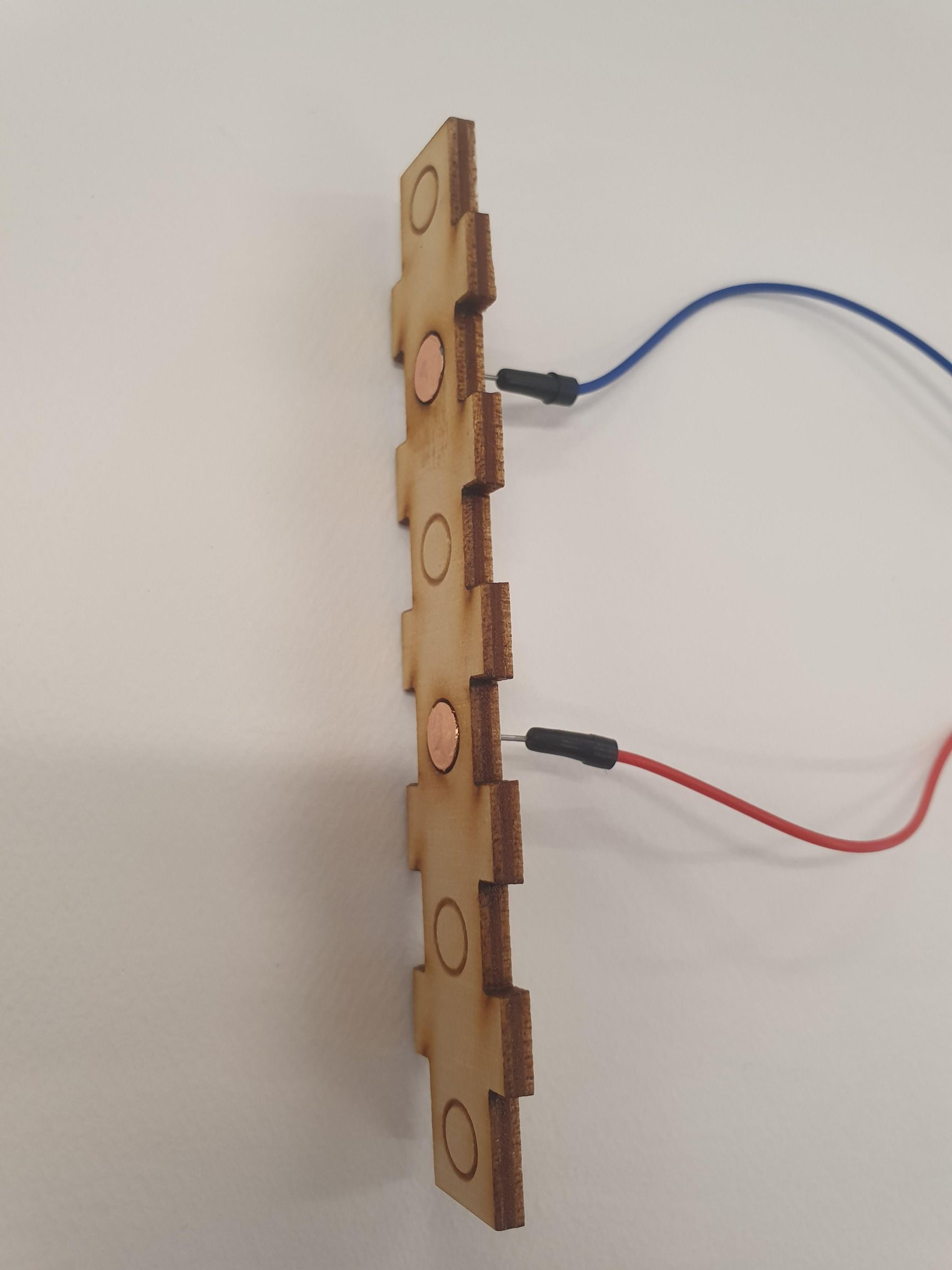 Capacitive Touch Cassette Player With LCD Display : 9 Steps - Instructables