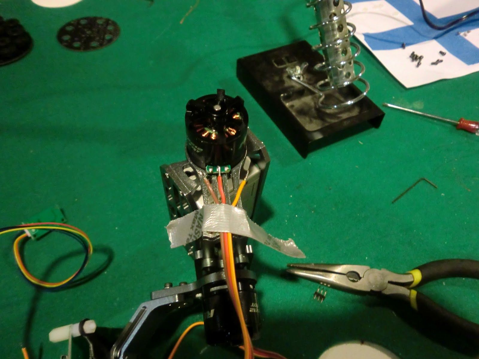 Brushless Gimbal for Aerial Photography Drones : 14 Steps (with ...