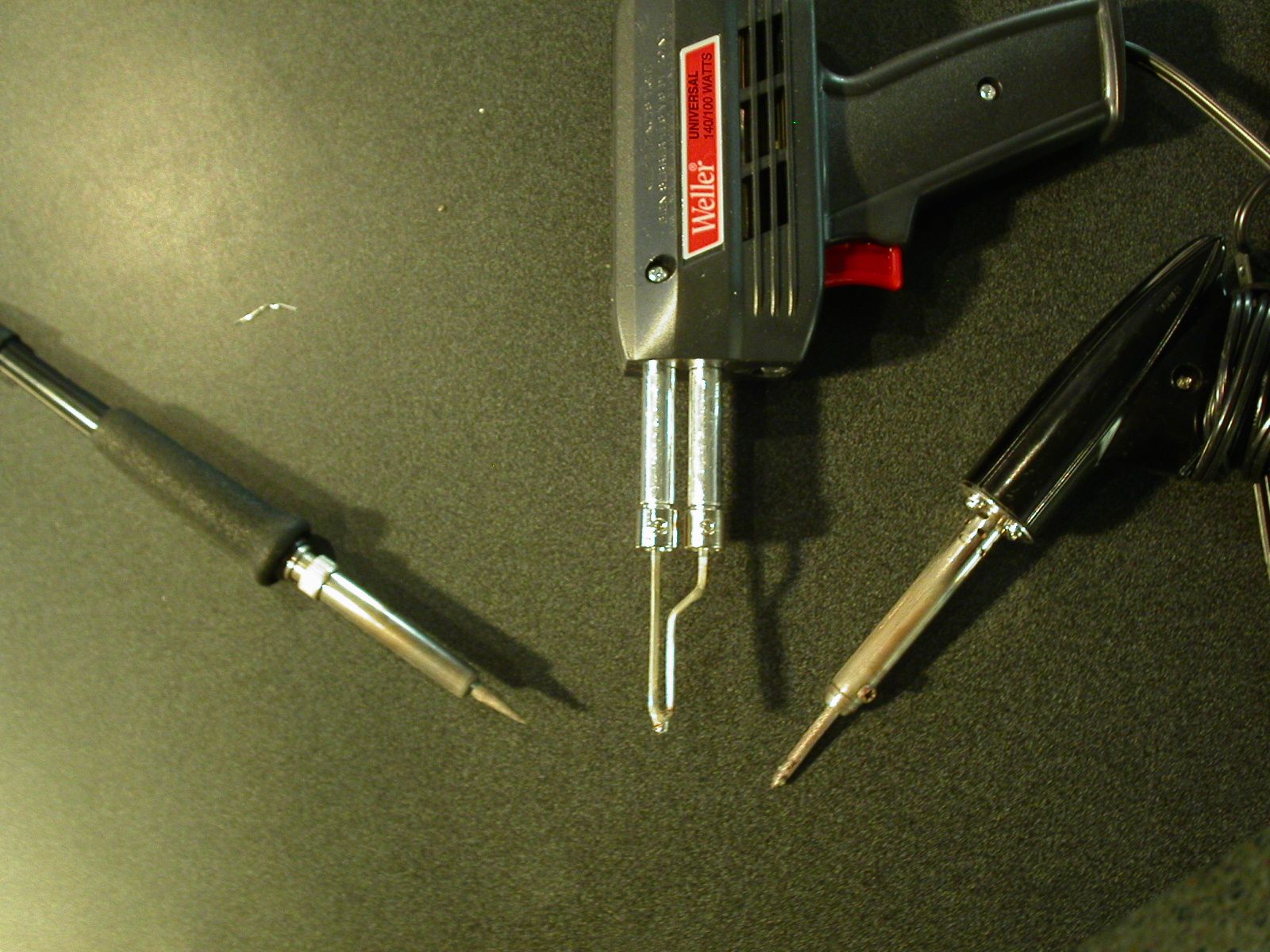 How to Solder : 8 Steps (with Pictures) - Instructables