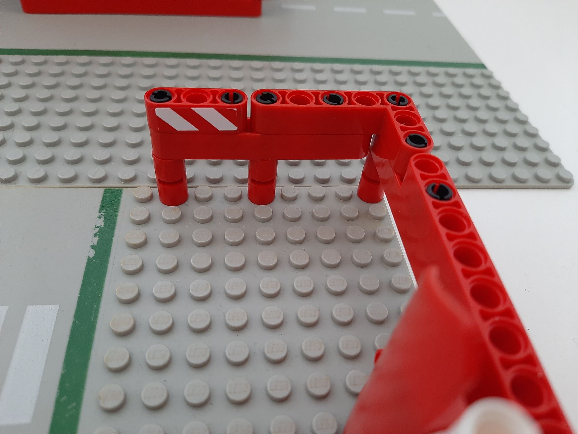 Lego Technic Bowling Machine : 12 Steps - Instructables