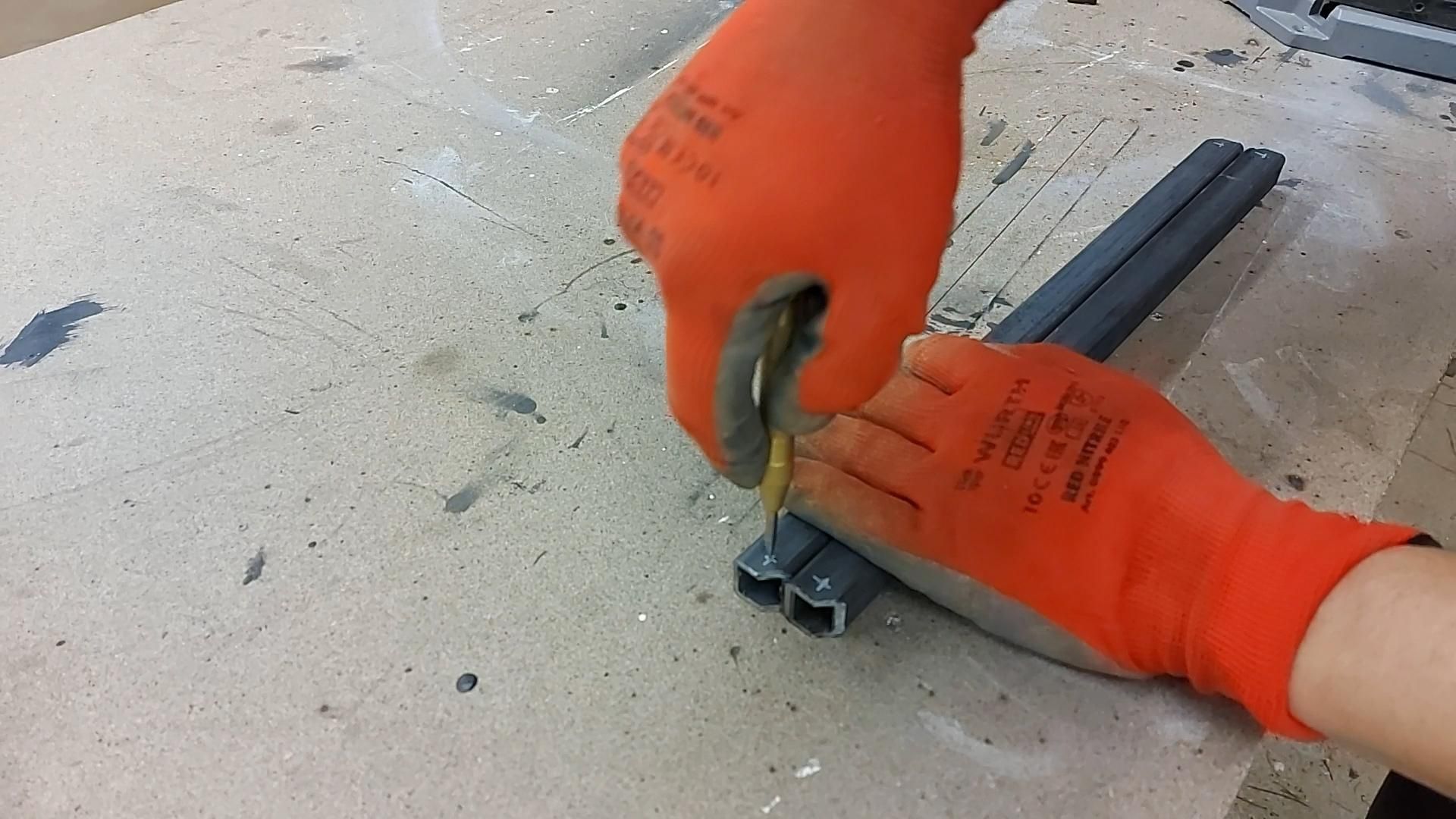 DIY Ski Sled - Plezuh : 12 Steps (with Pictures) - Instructables