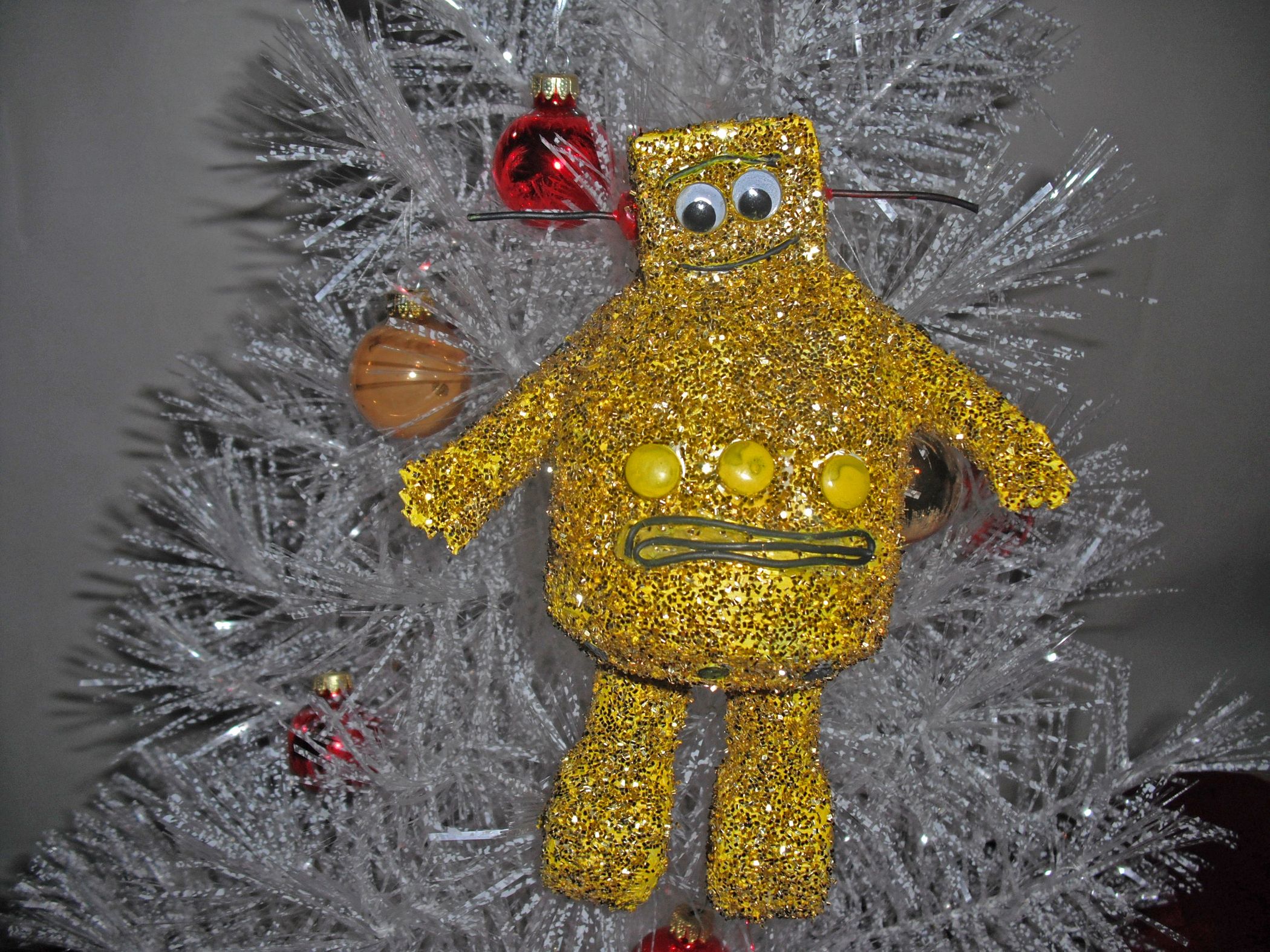 Robot Christmas Ornament : 6 Steps (with Pictures) - Instructables