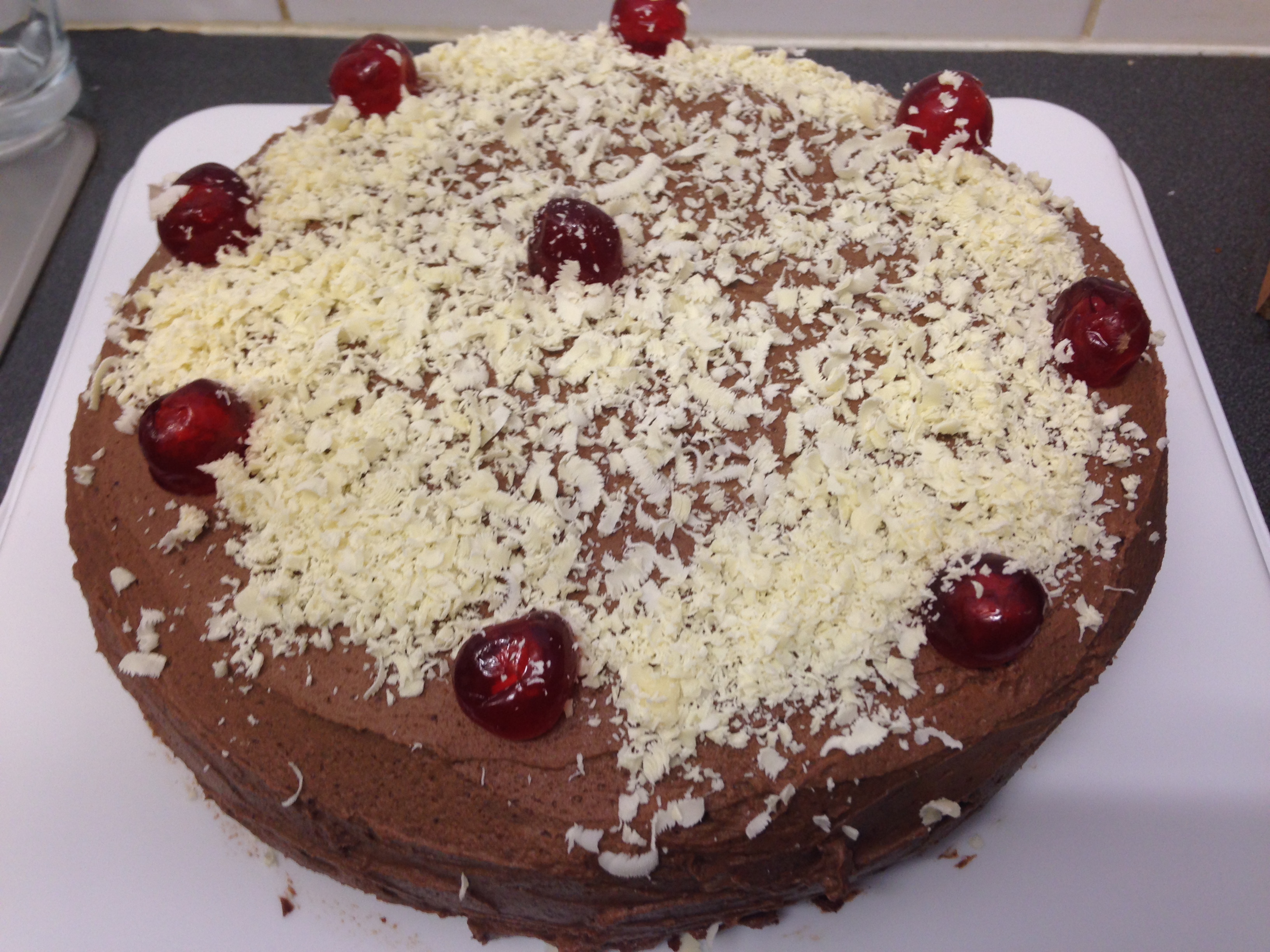 Cream-filled Chocolate Cake : 7 Steps - Instructables