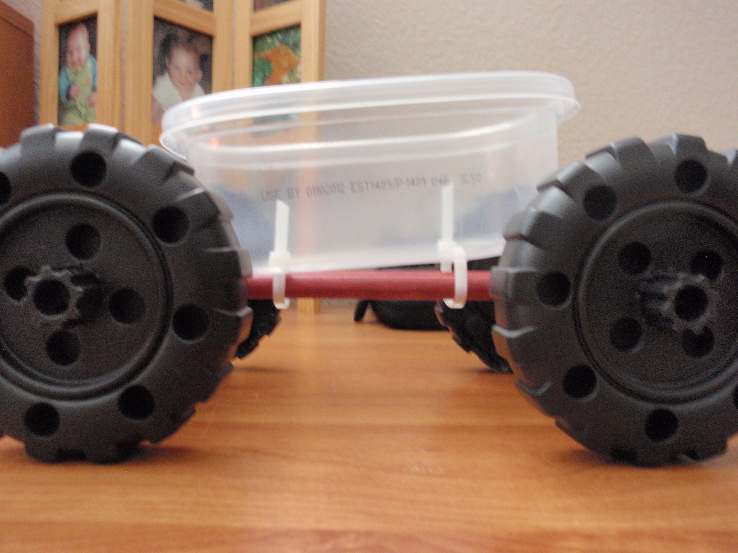 Movable Tinker Toy Tool Holder - Instructables