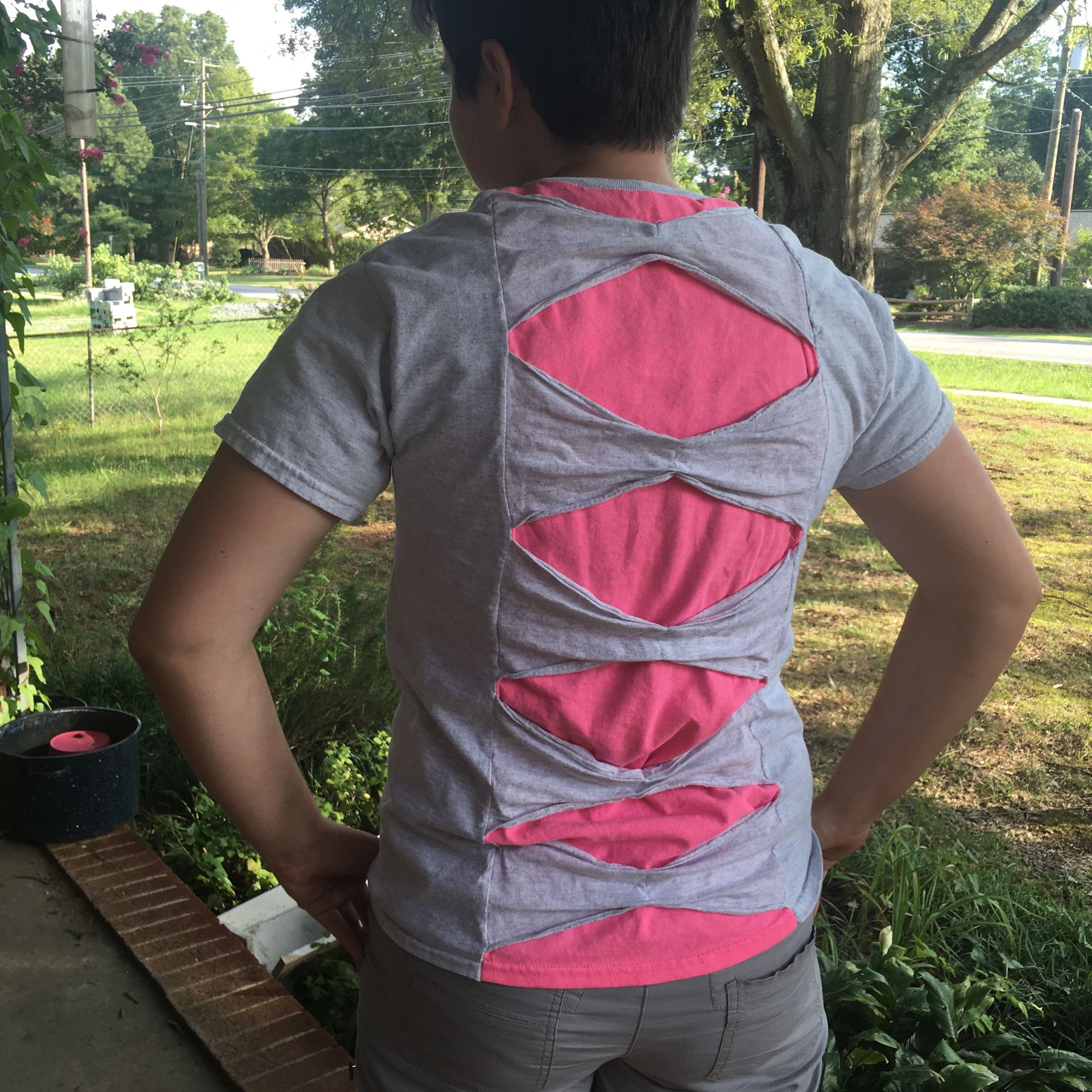 Bow Back T-shirt : 15 Steps (with Pictures) - Instructables