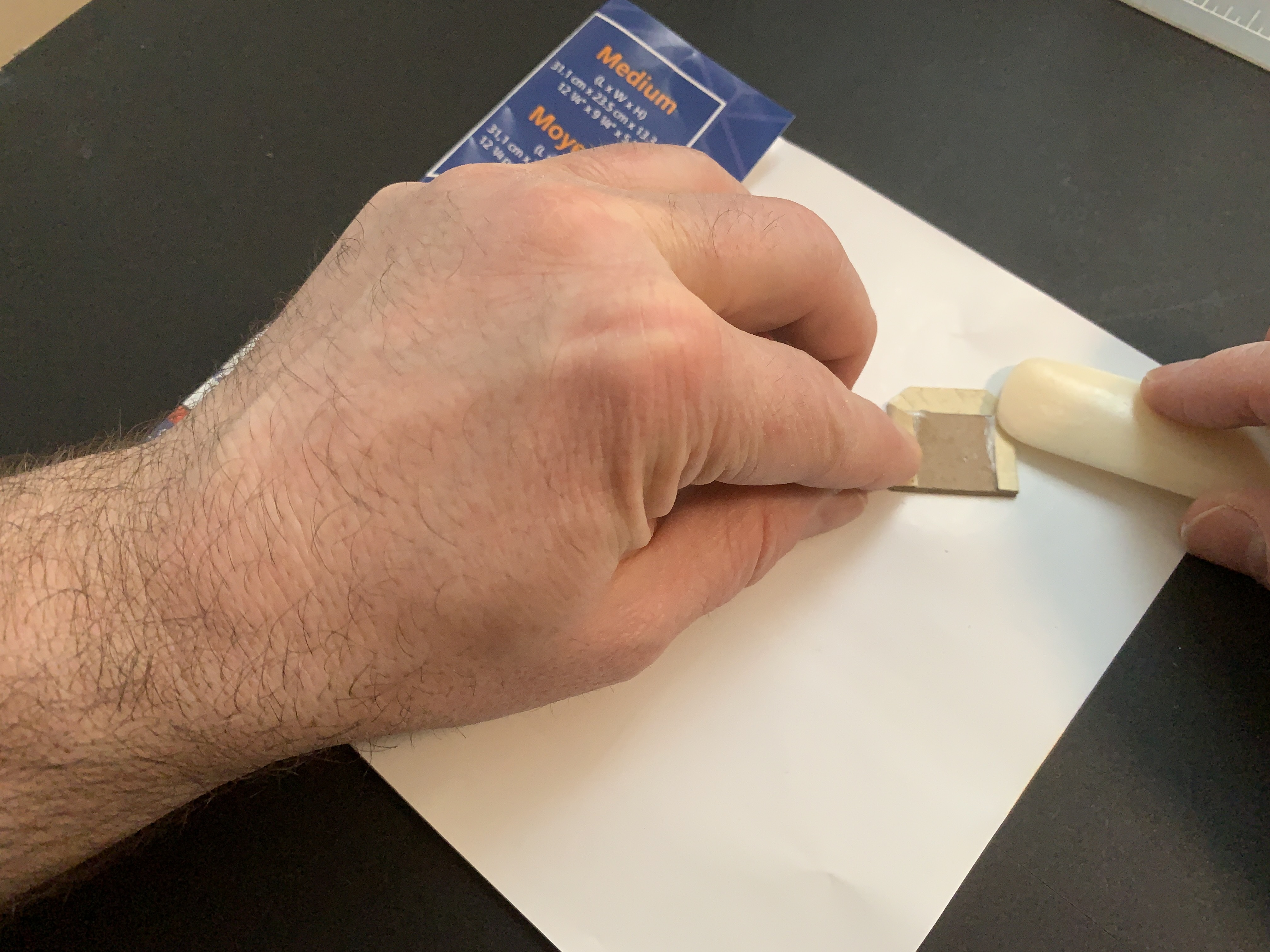 NANO NOTEBOOK With ELASTIC CLOSURE : 15 Steps (with Pictures ...