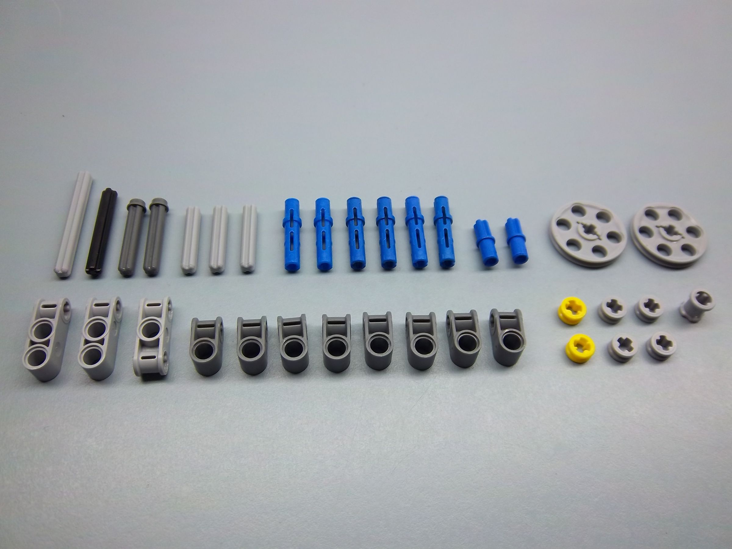 Working Lego Technic Revolver : 3 Steps - Instructables