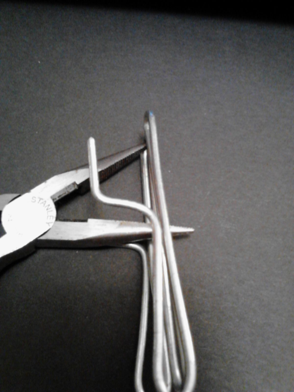 Wire Phone Stand : 9 Steps - Instructables