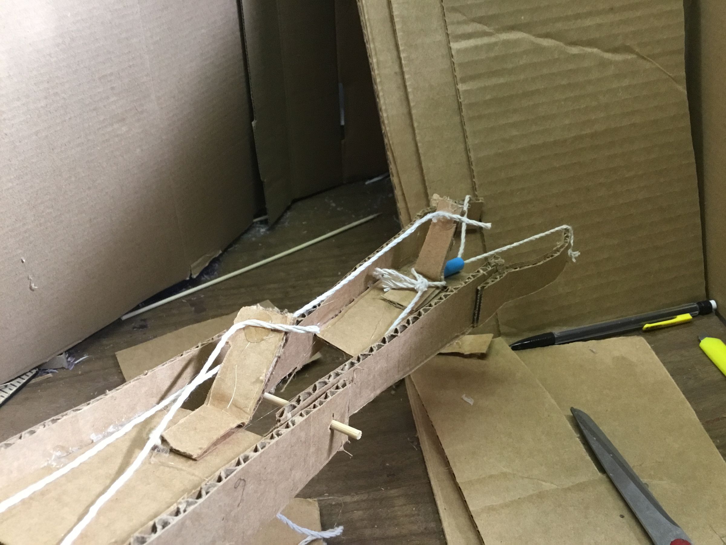 Recycled Cardboard Claw : 13 Steps - Instructables