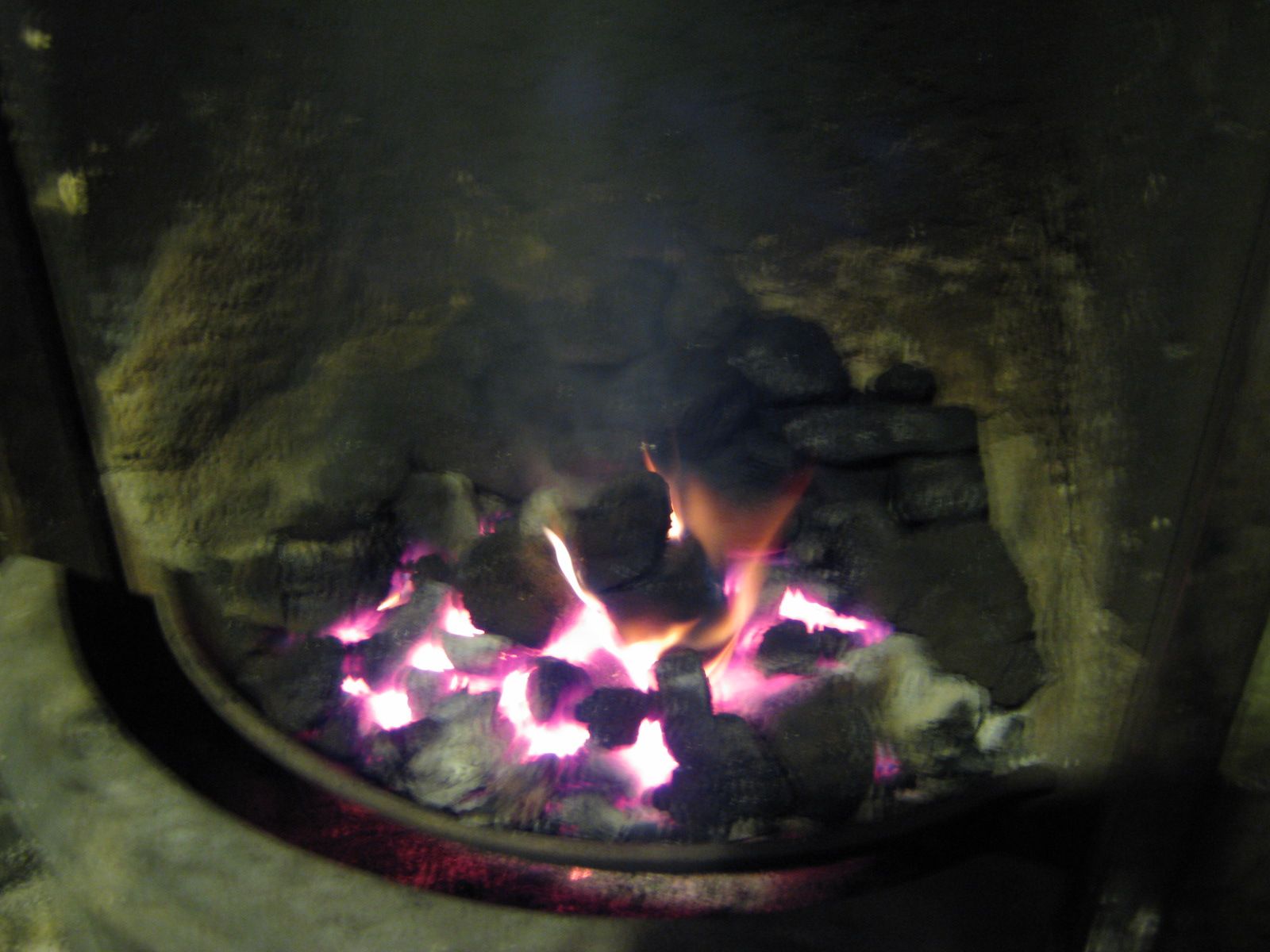 How to Light a Coal Fire : 7 Steps - Instructables