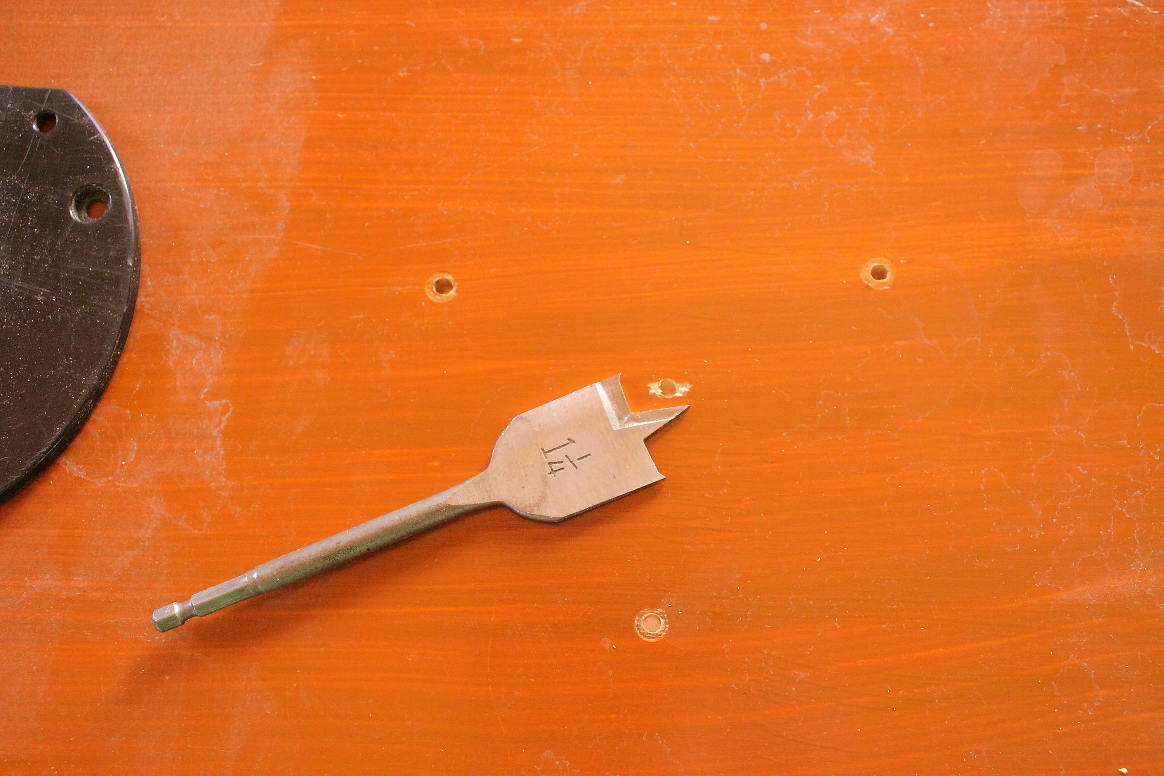 Simple Router Table From Reclaimed Desk : 6 Steps (with Pictures ...