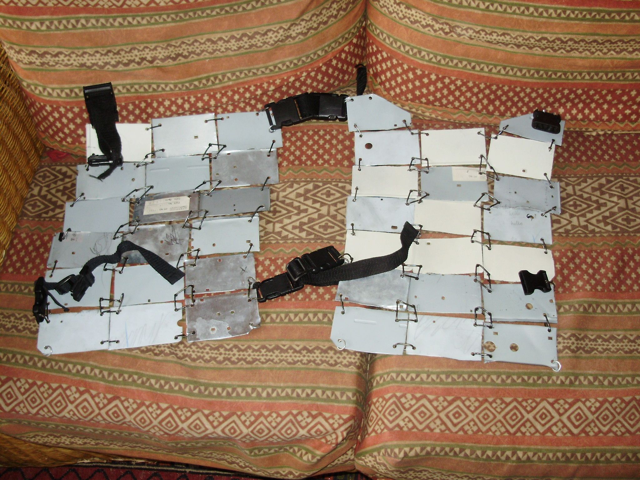 Armour From Keyboards : 7 Steps - Instructables