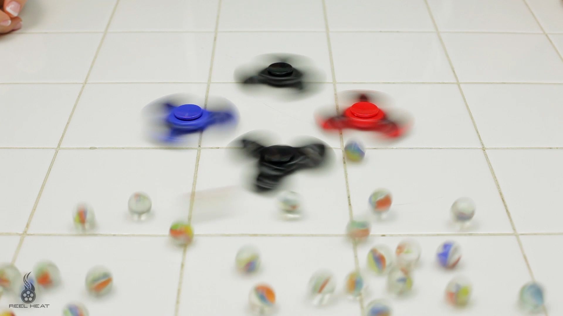 AWESOME FIDGET SPINNER INERTIA TRICKS : 5 Steps (with Pictures ...