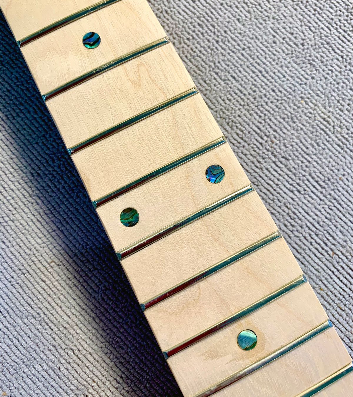 Make a Kit Guitar AMAZING! : 20 Steps (with Pictures) - Instructables