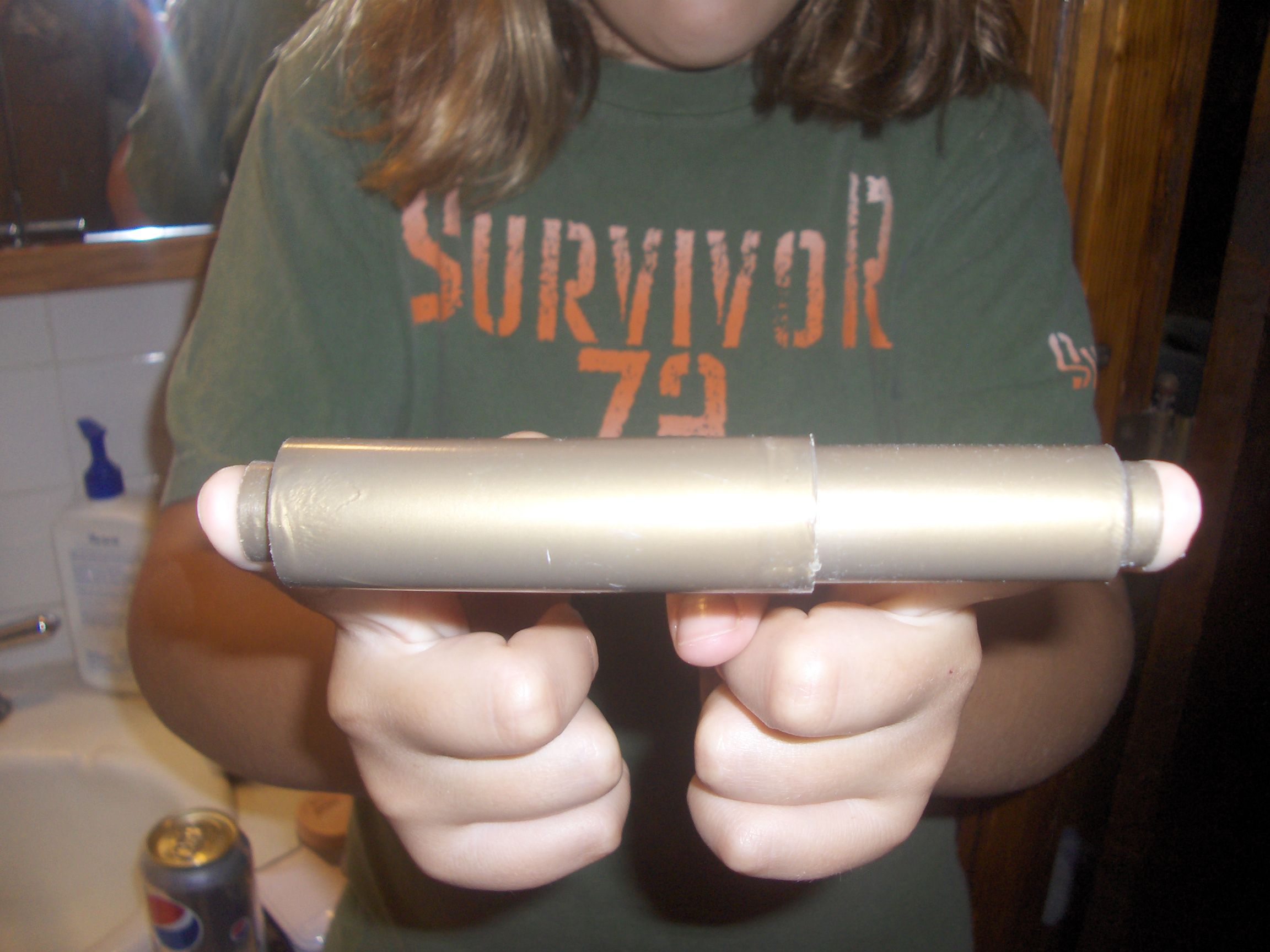 How to Change the Toilet Paper Roll : 6 Steps - Instructables