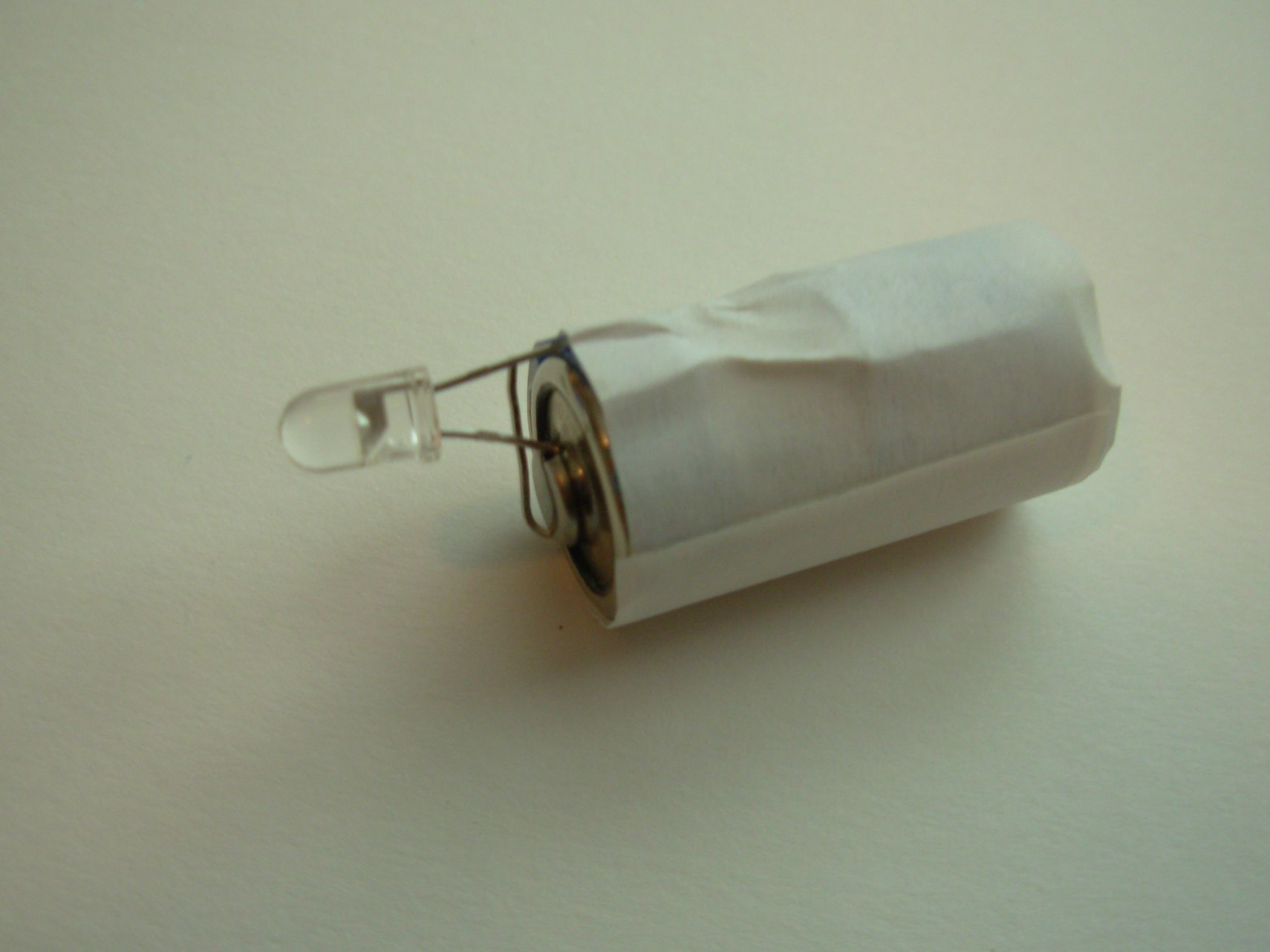 5 Minute Build #1 - LED Flashlight : 4 Steps - Instructables