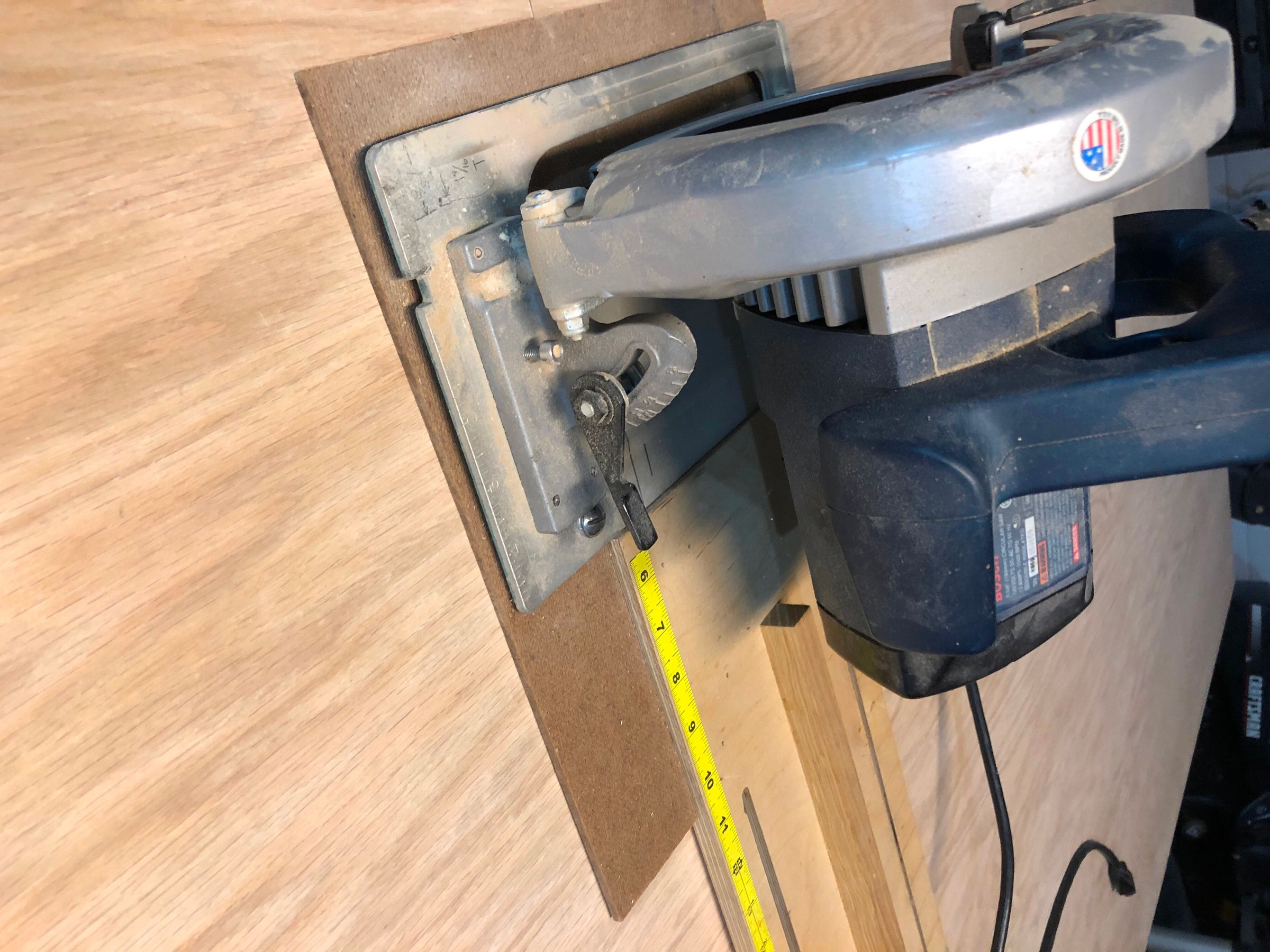 Circular Saw T-square : 6 Steps - Instructables