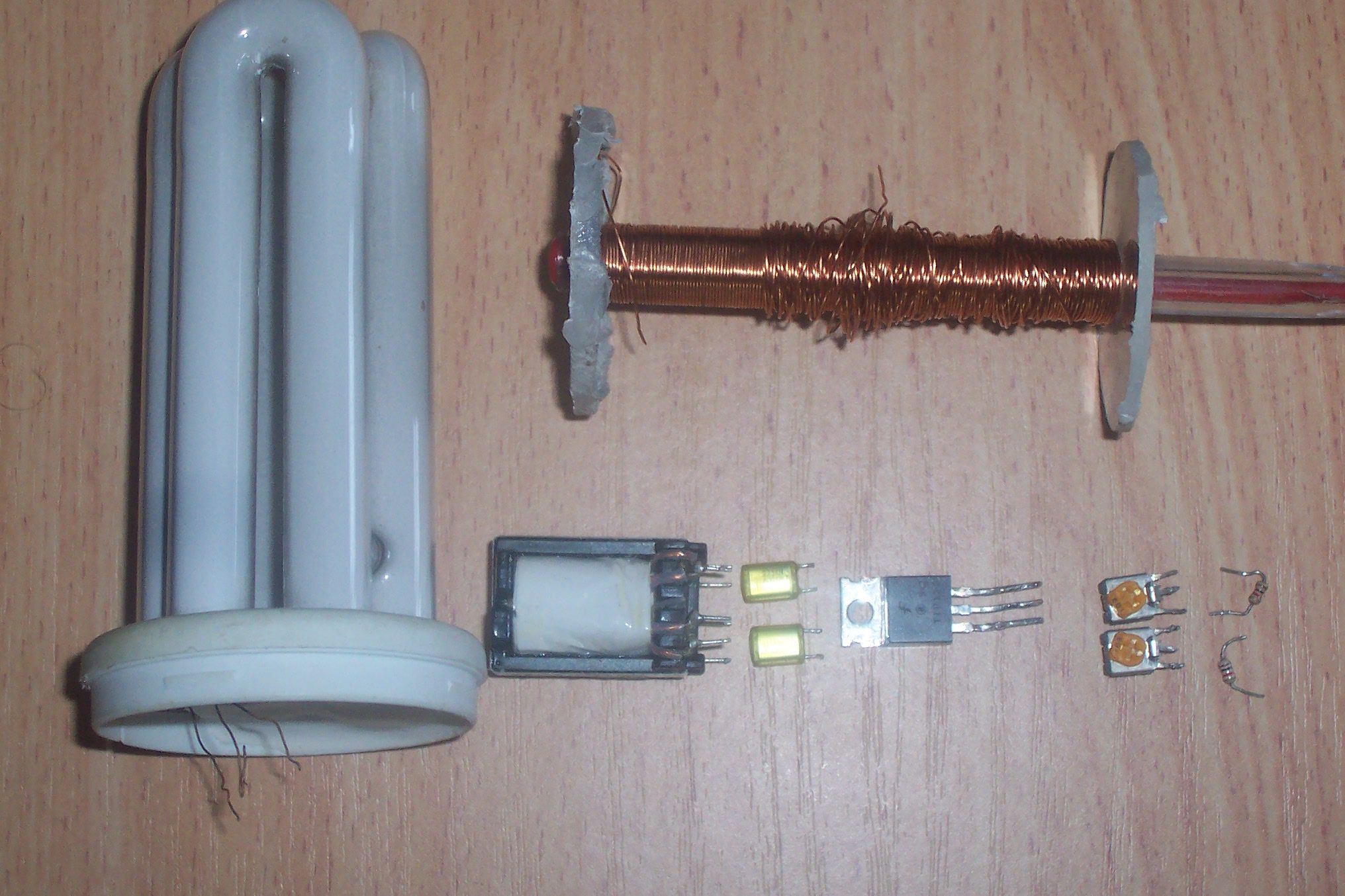 A Simple, Low Voltage Inverter for Fluorescent Lamps Up to 15 Watt : 6 ...