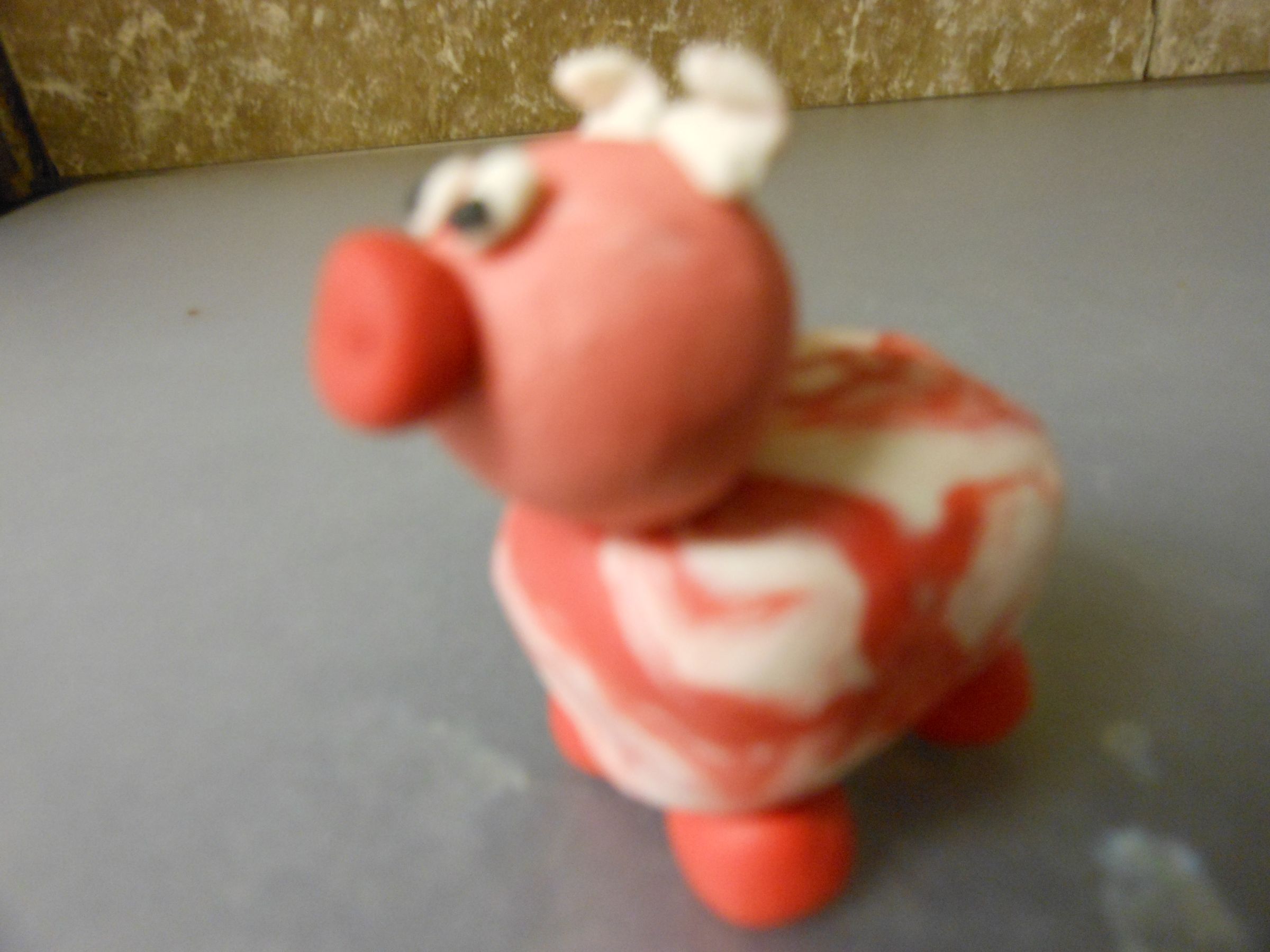 CandyCane Plasticine Pig : 9 Steps - Instructables