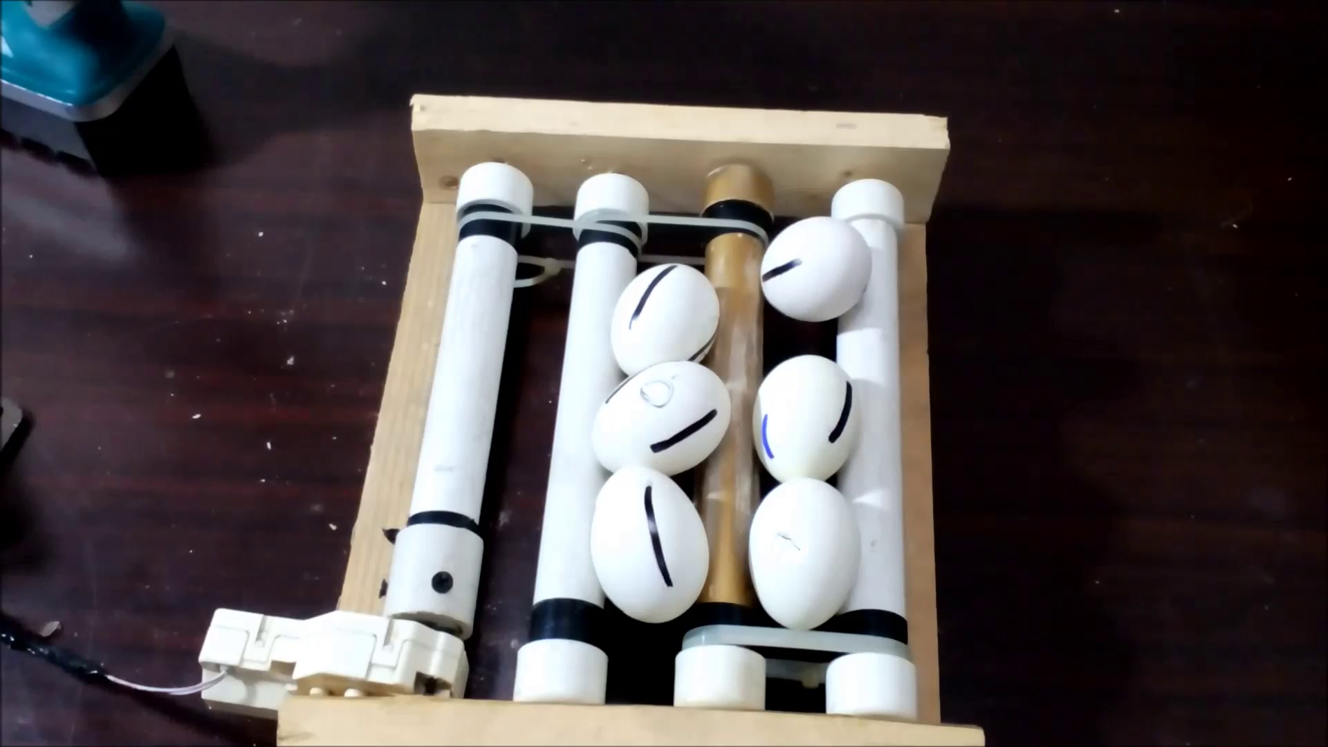 How to Make Automatic Rotating Egg Tray From PVC and Wood : 5 Steps ...