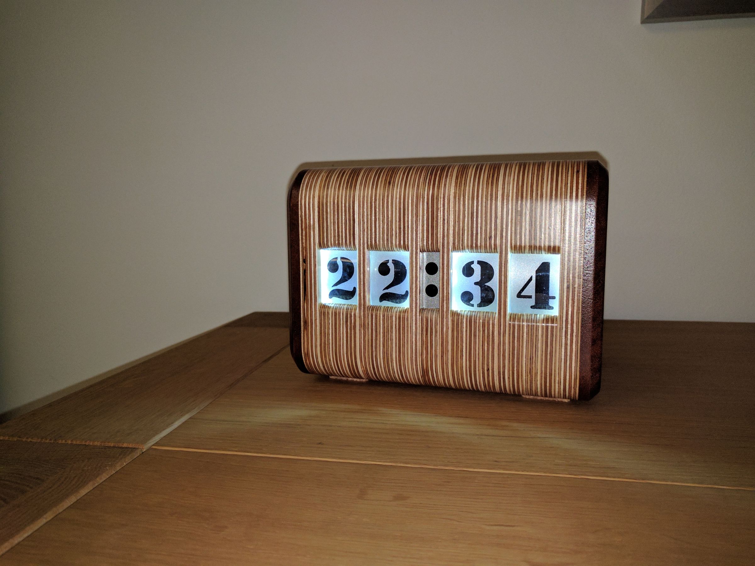 Retro Digital Clock : 5 Steps (with Pictures) - Instructables