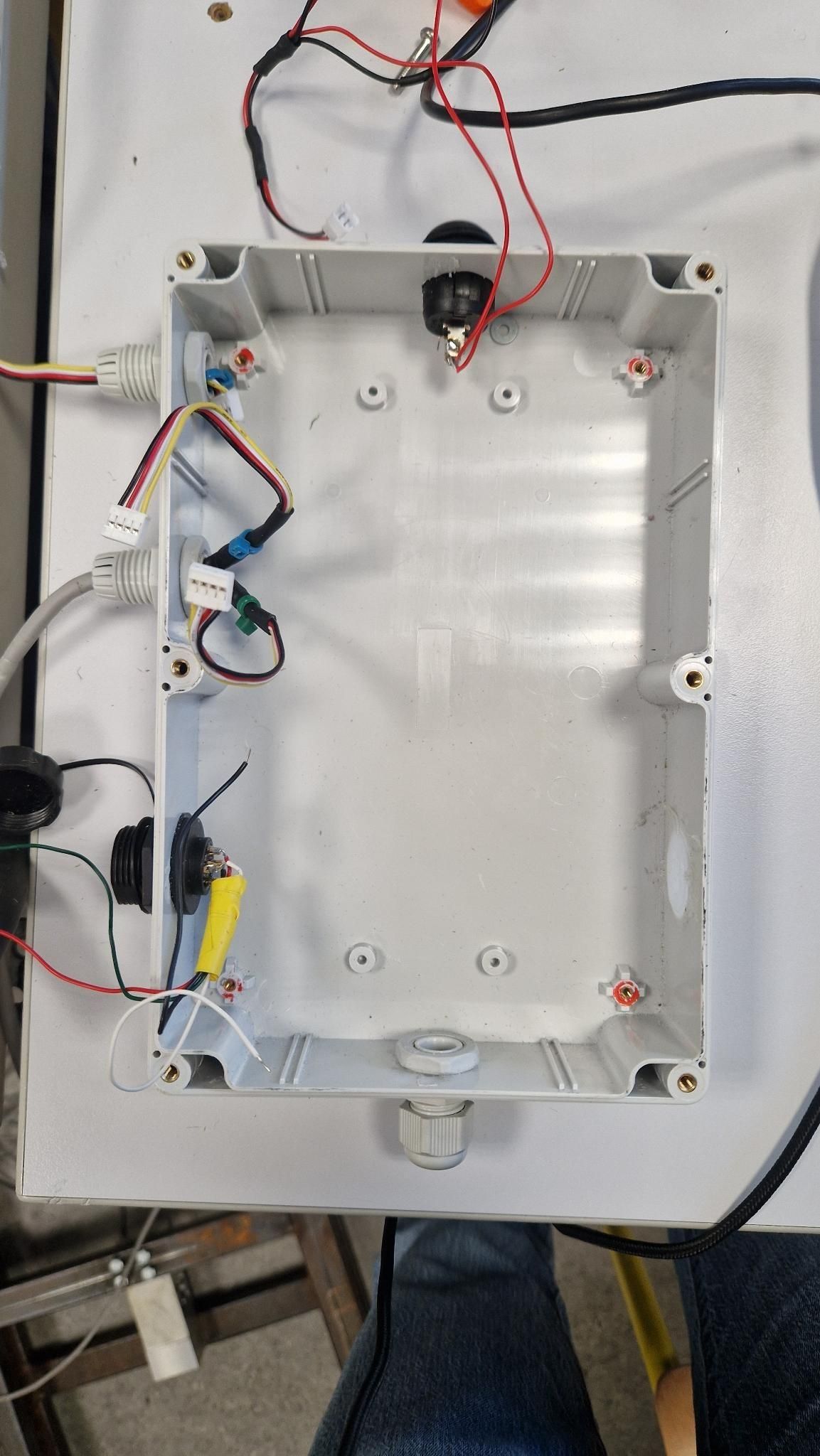 A Connected Hive : 7 Steps (with Pictures) - Instructables