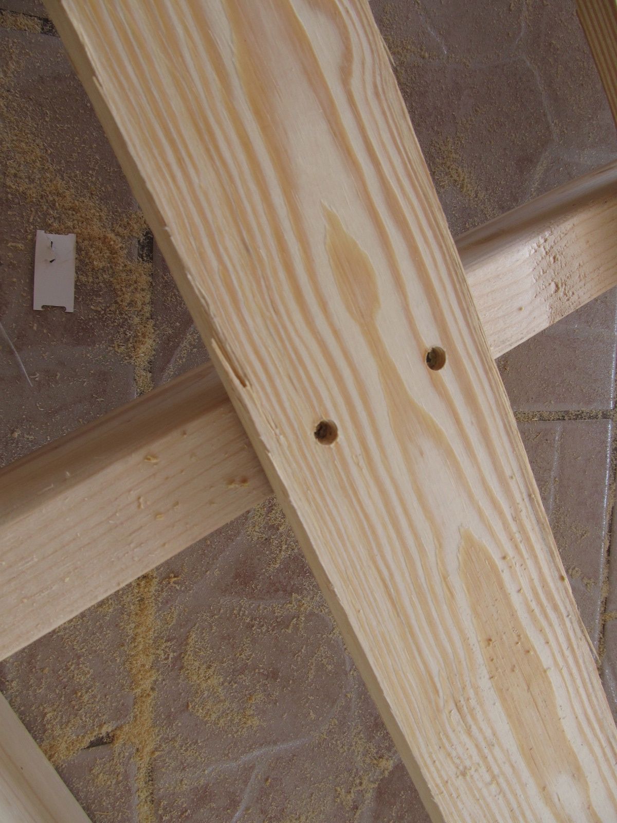 (Re)Building a Bed Foundation : 12 Steps (with Pictures) - Instructables