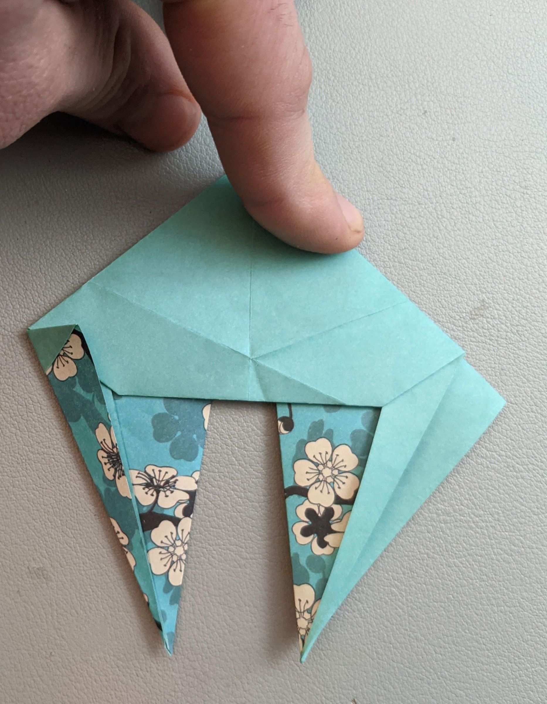 Origami Walrus Bookmark V2 : 9 Steps - Instructables