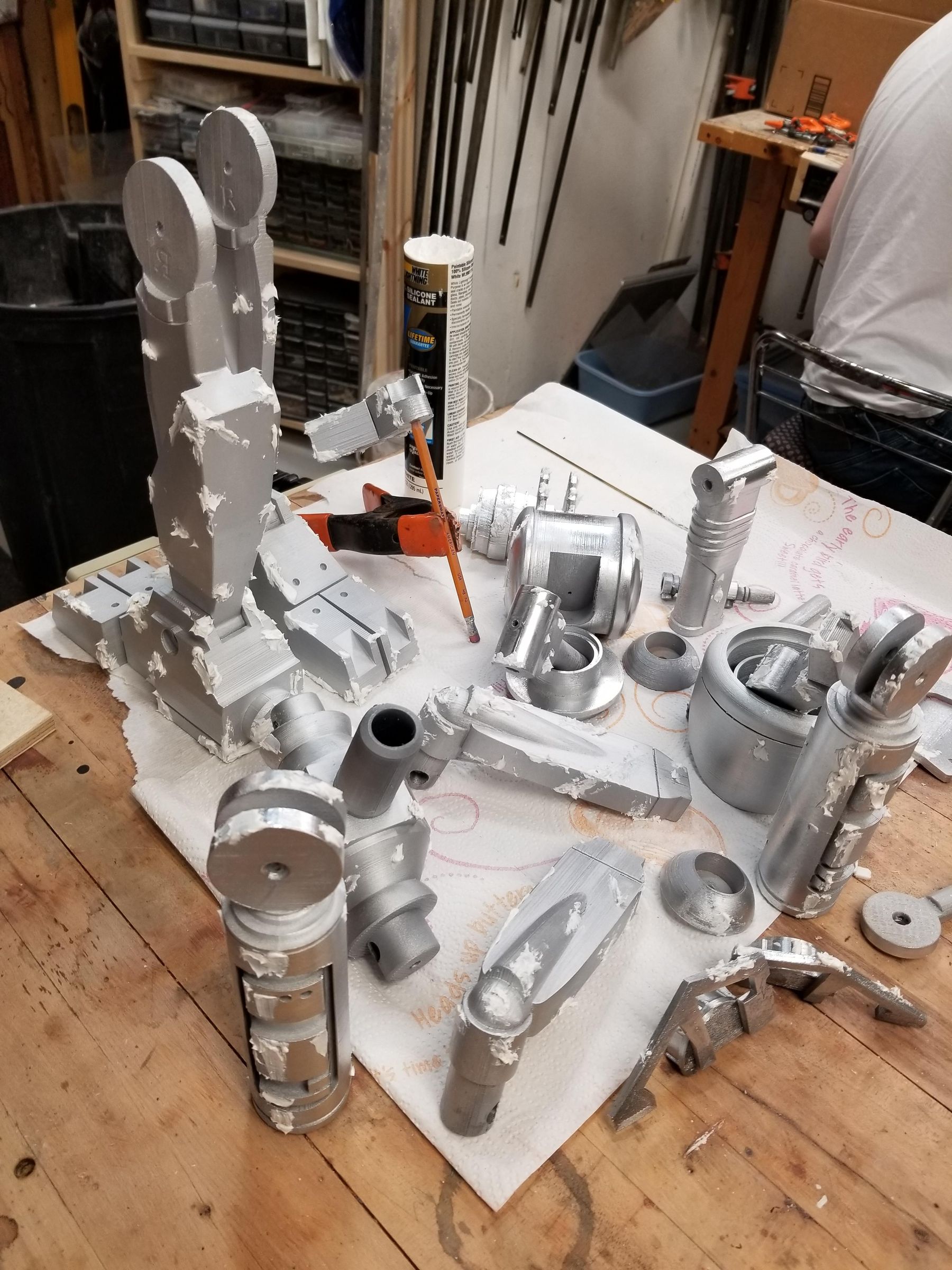 Star Wars Droid Build : 4 Steps (with Pictures) - Instructables