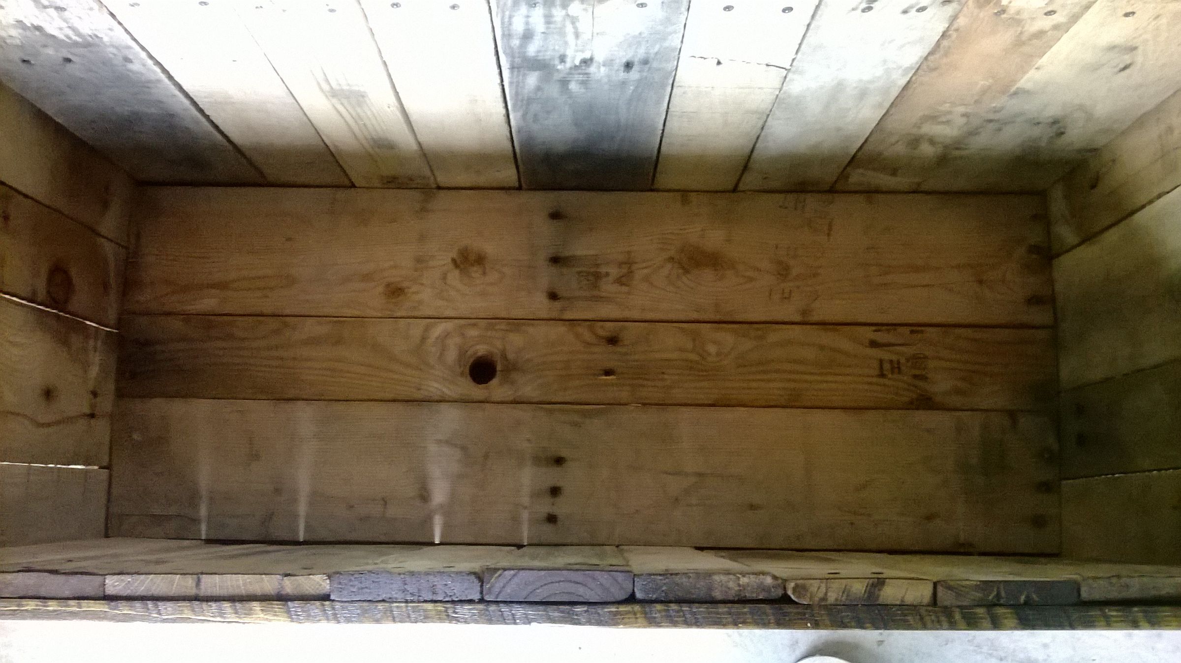 False Bottom Trunk From Reclaimed Wood (Pallets) : 7 Steps (with ...