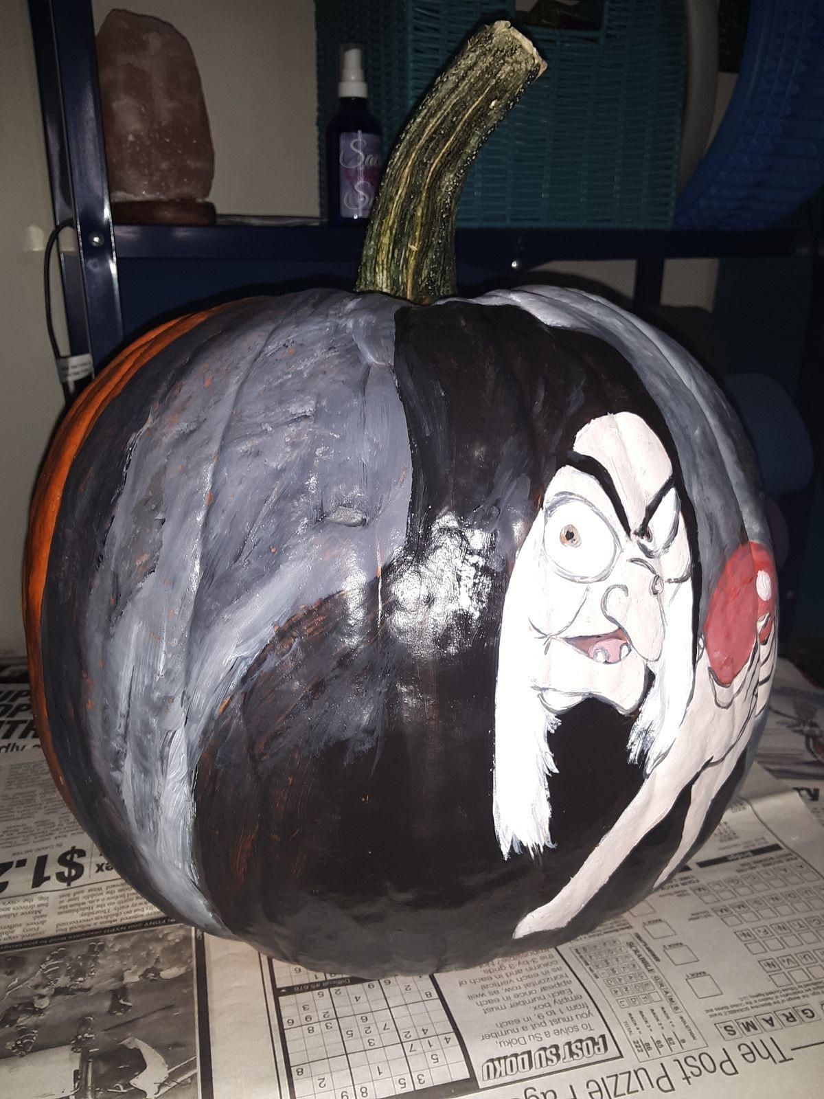 Pumpkin Painting Using the Projector Method : 5 Steps - Instructables
