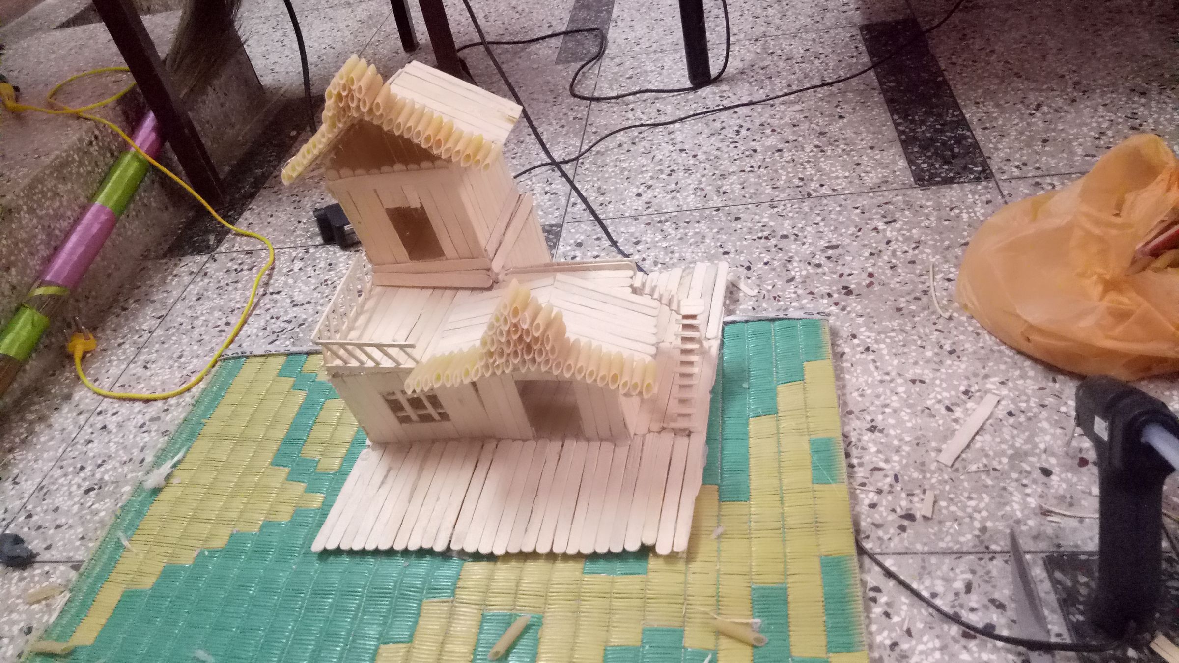 ICECREAM STICK HOME : 7 Steps - Instructables