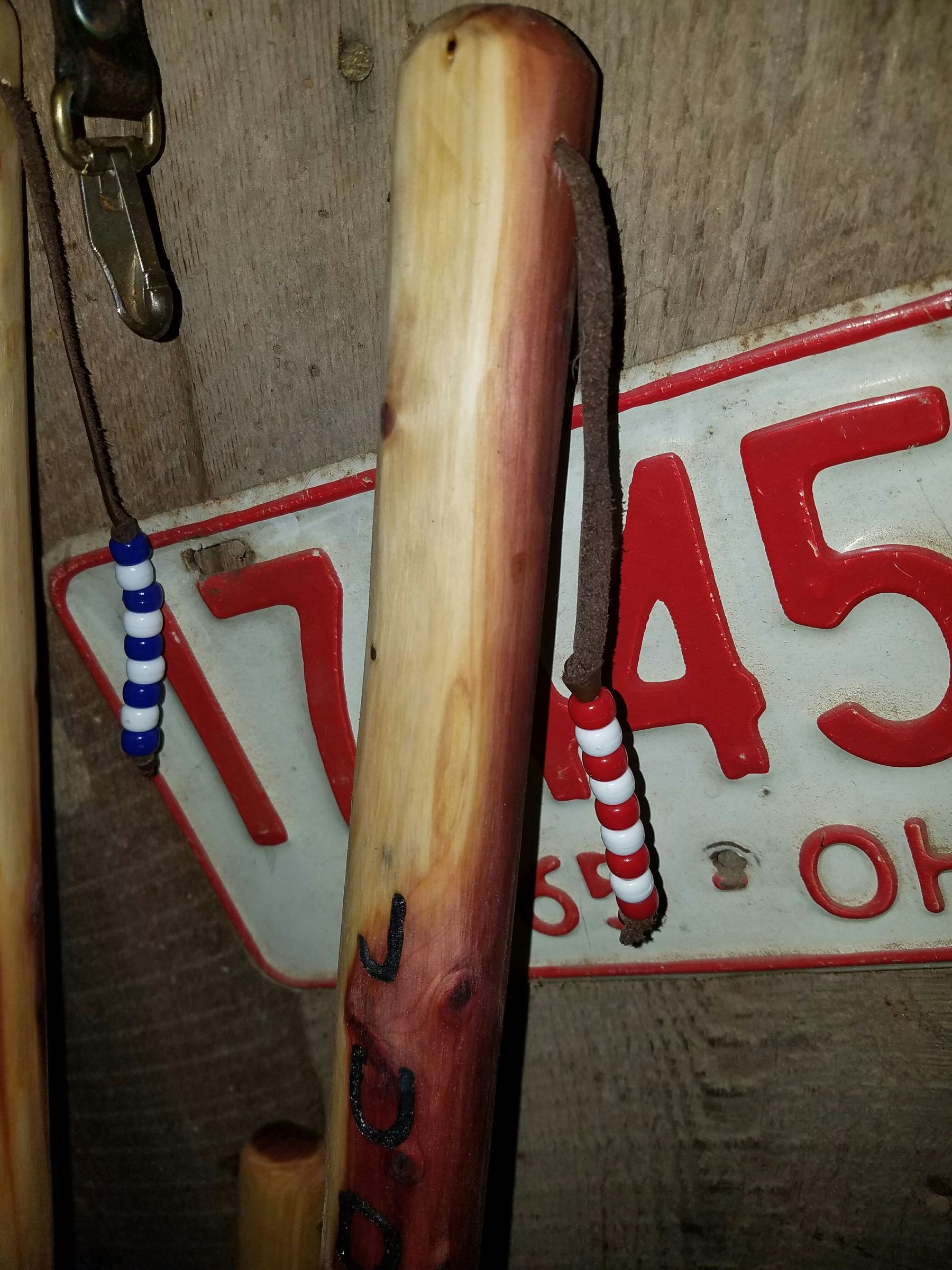 Turning Cedar Trees Into Walking Sticks : 12 Steps (with Pictures ...
