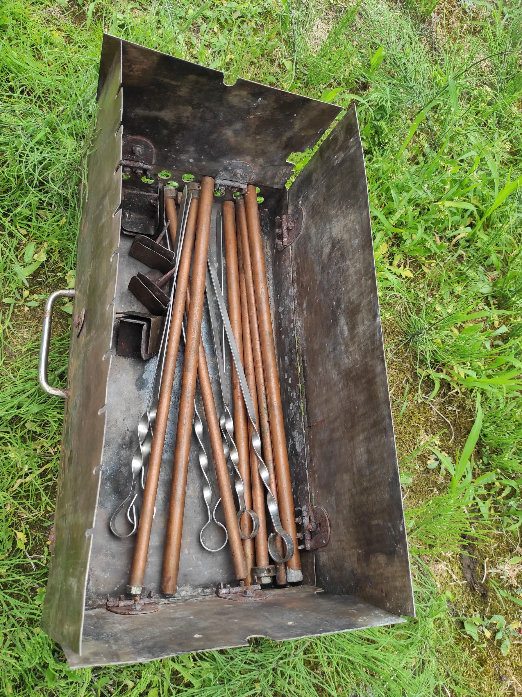 Portable Barbecue - Suitcase : 5 Steps - Instructables