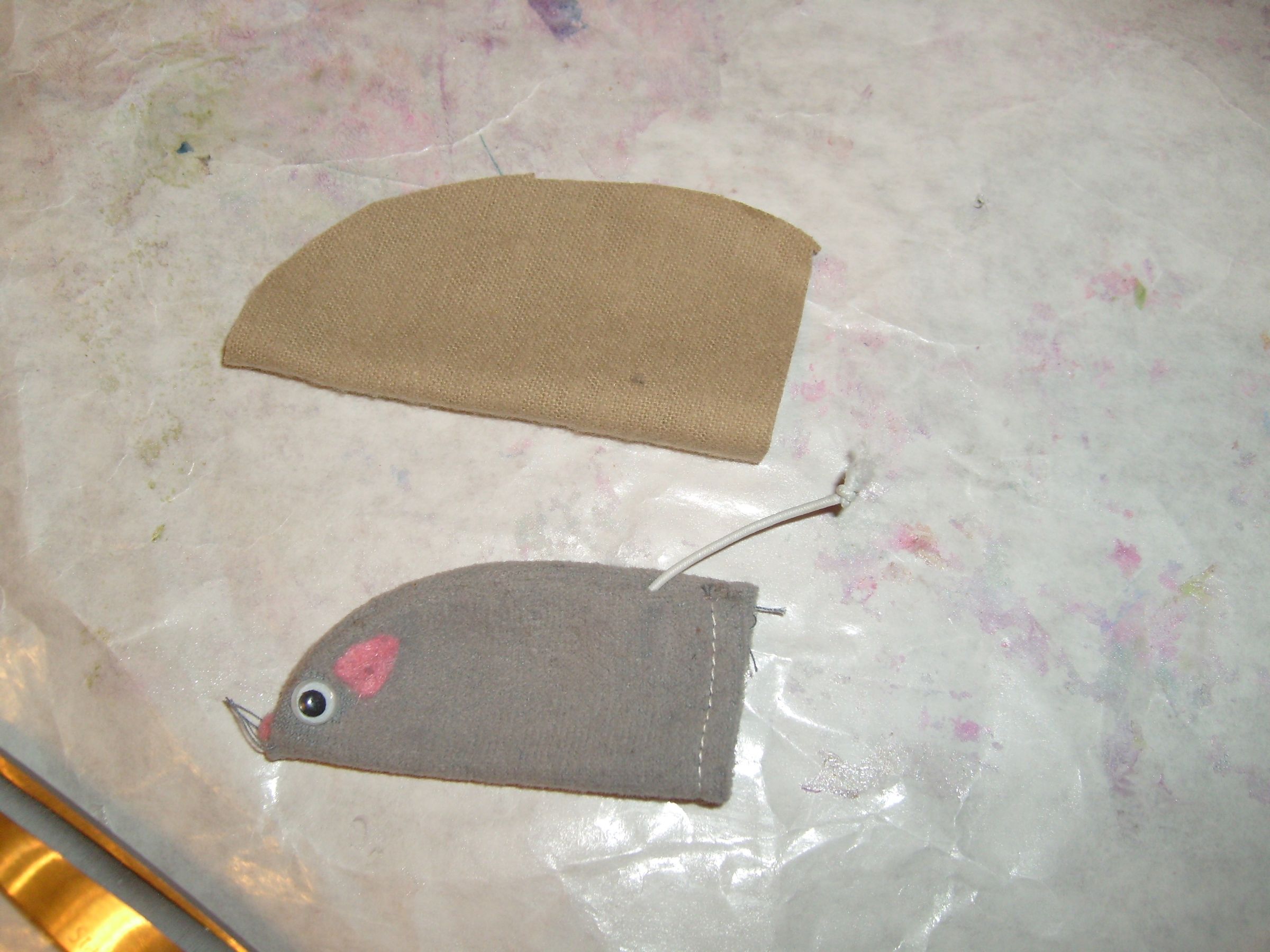 Mouse Finger Puppet - Instructables