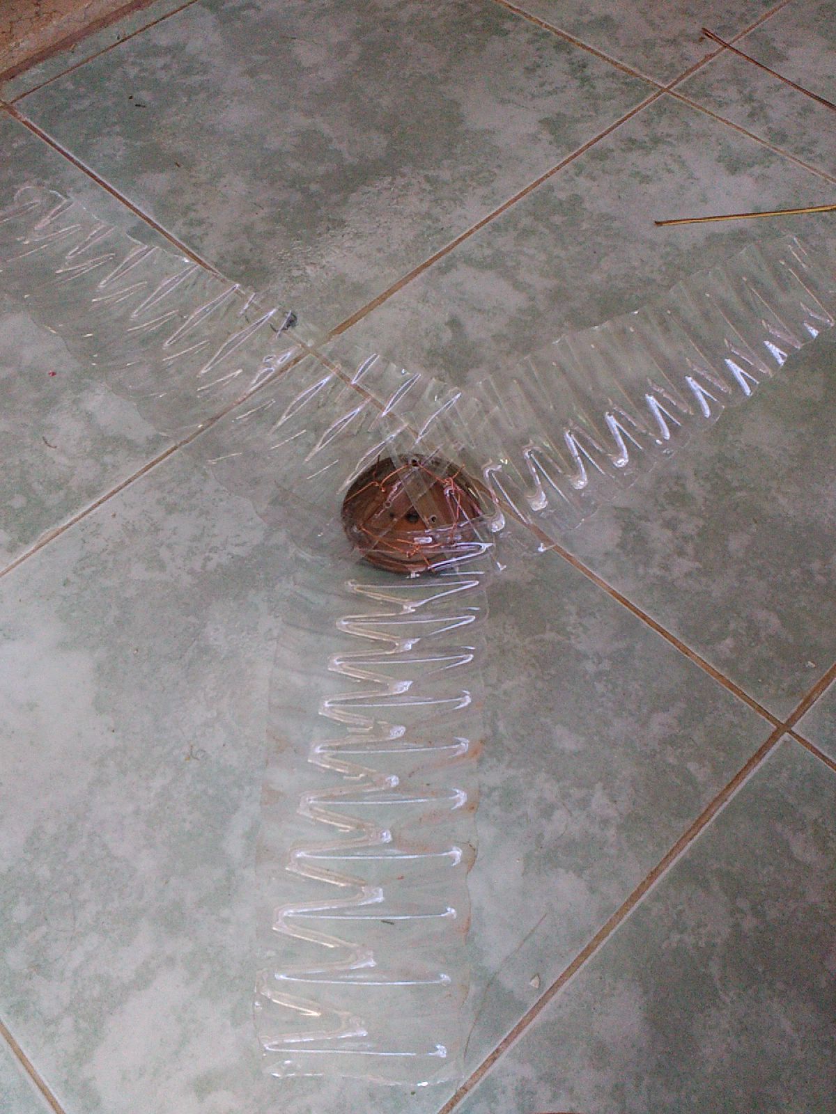 How to Make Wind Turbine From Plastic Bottles : 6 Steps - Instructables