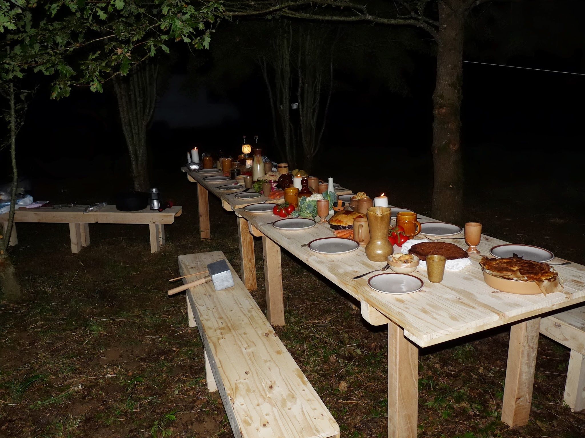 Wooden Medival Tables and Benches - Instructables