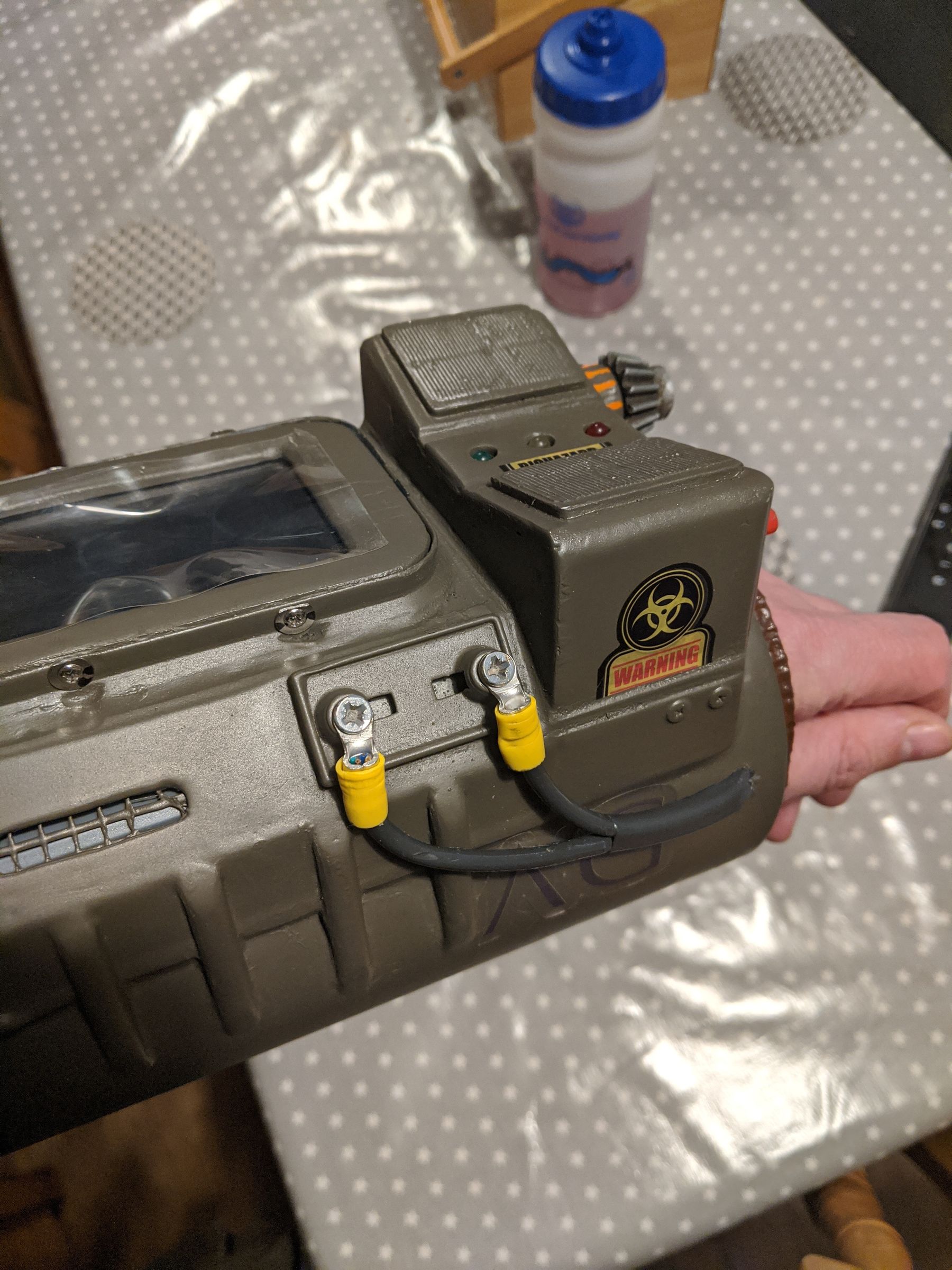 Pipboy Built From Scrap : 26 Steps (with Pictures) - Instructables