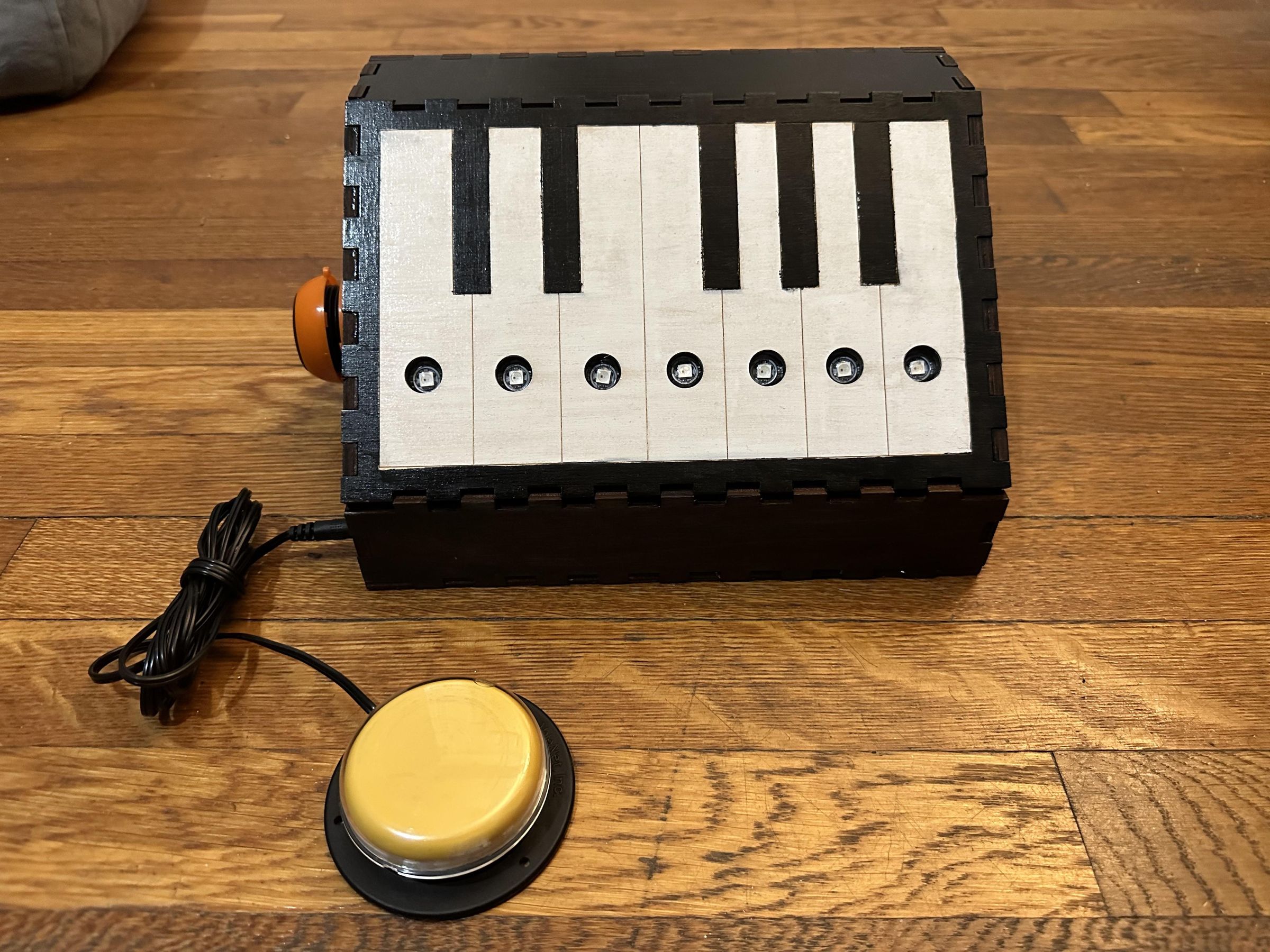 27 Brilliant DIY Tech Gadgets You Can Make